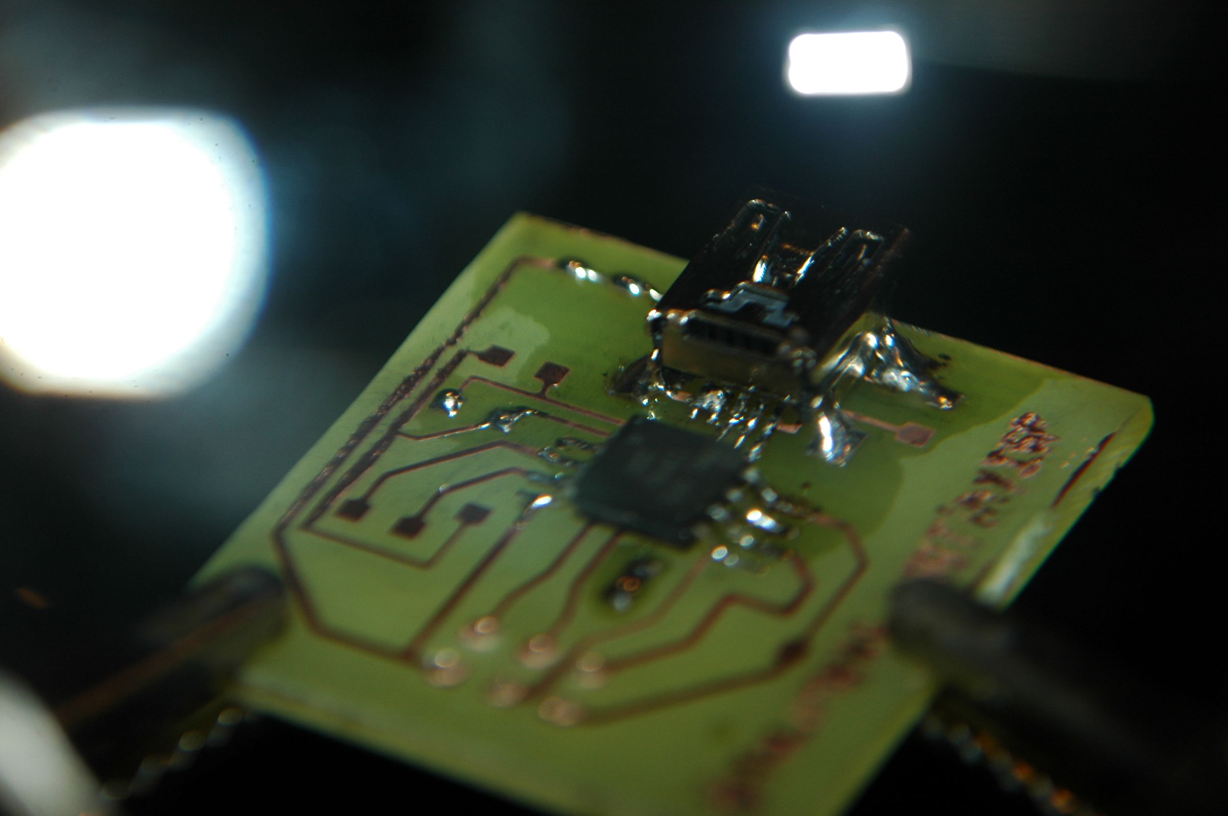 DIY $5 USBTinyISP : 4 Steps - Instructables