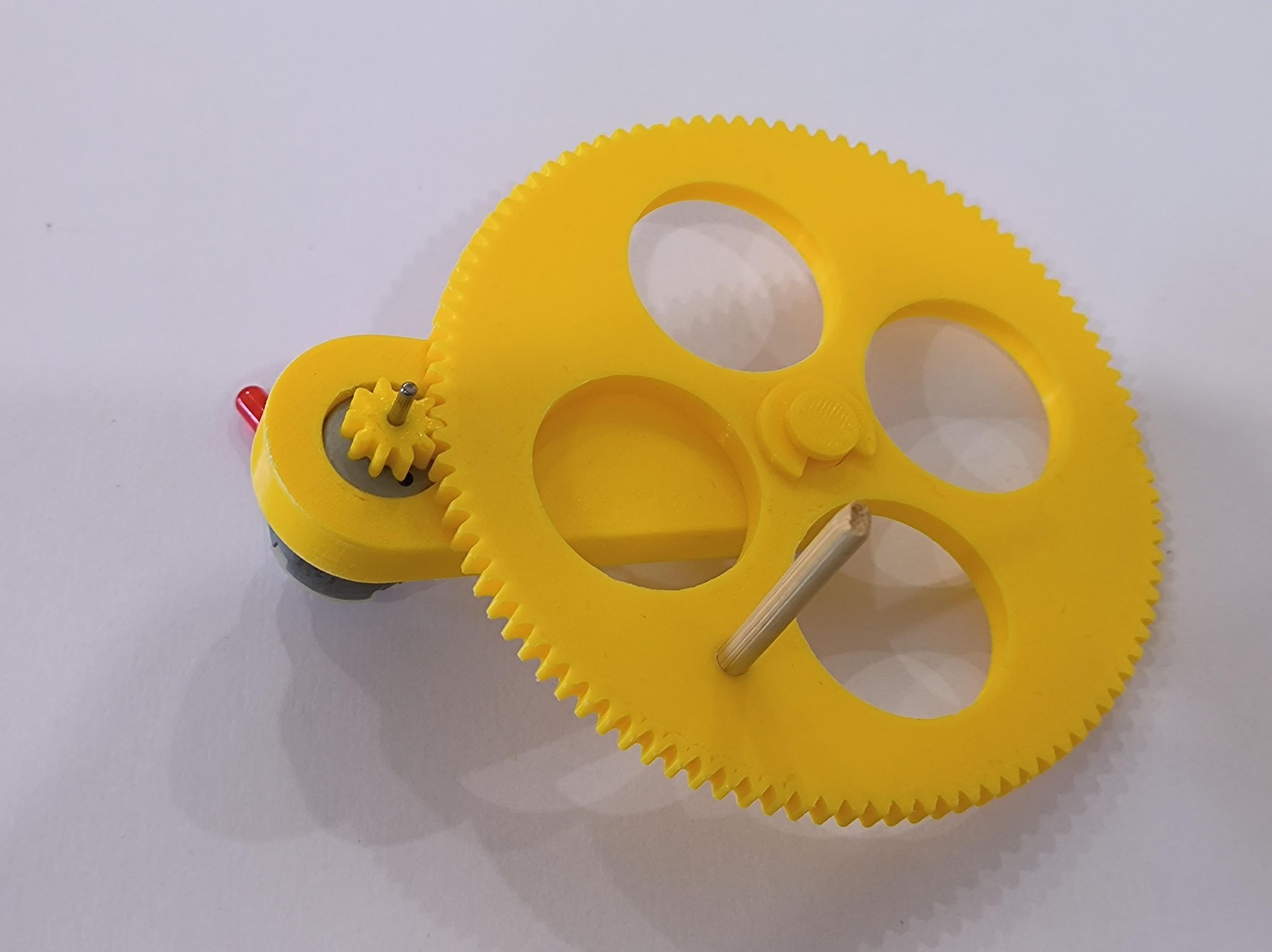 Hand Crank Generator for School Projects : 3 Steps (with Pictures ...