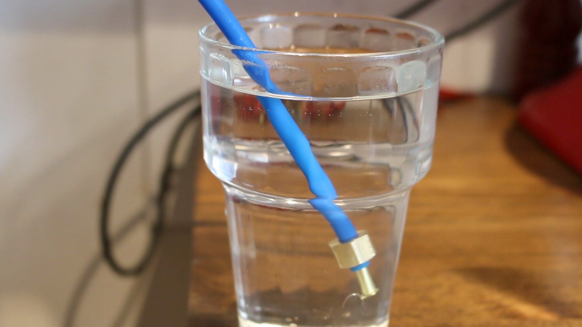 How to Connect a Water Line to Your Refrigerator : 7 Steps (with ...