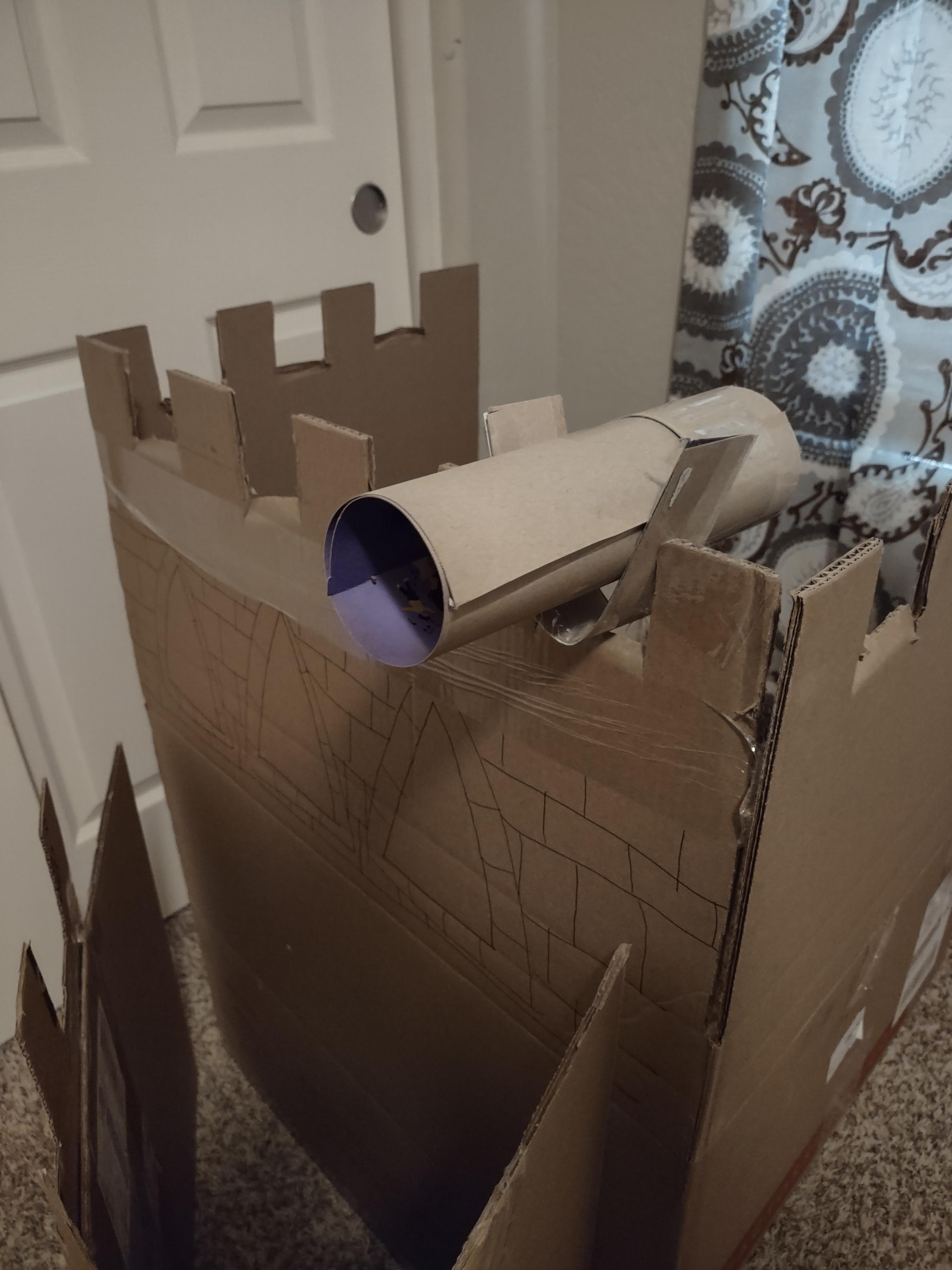 Mini Castle Play-set With Drawbridge : 11 Steps - Instructables