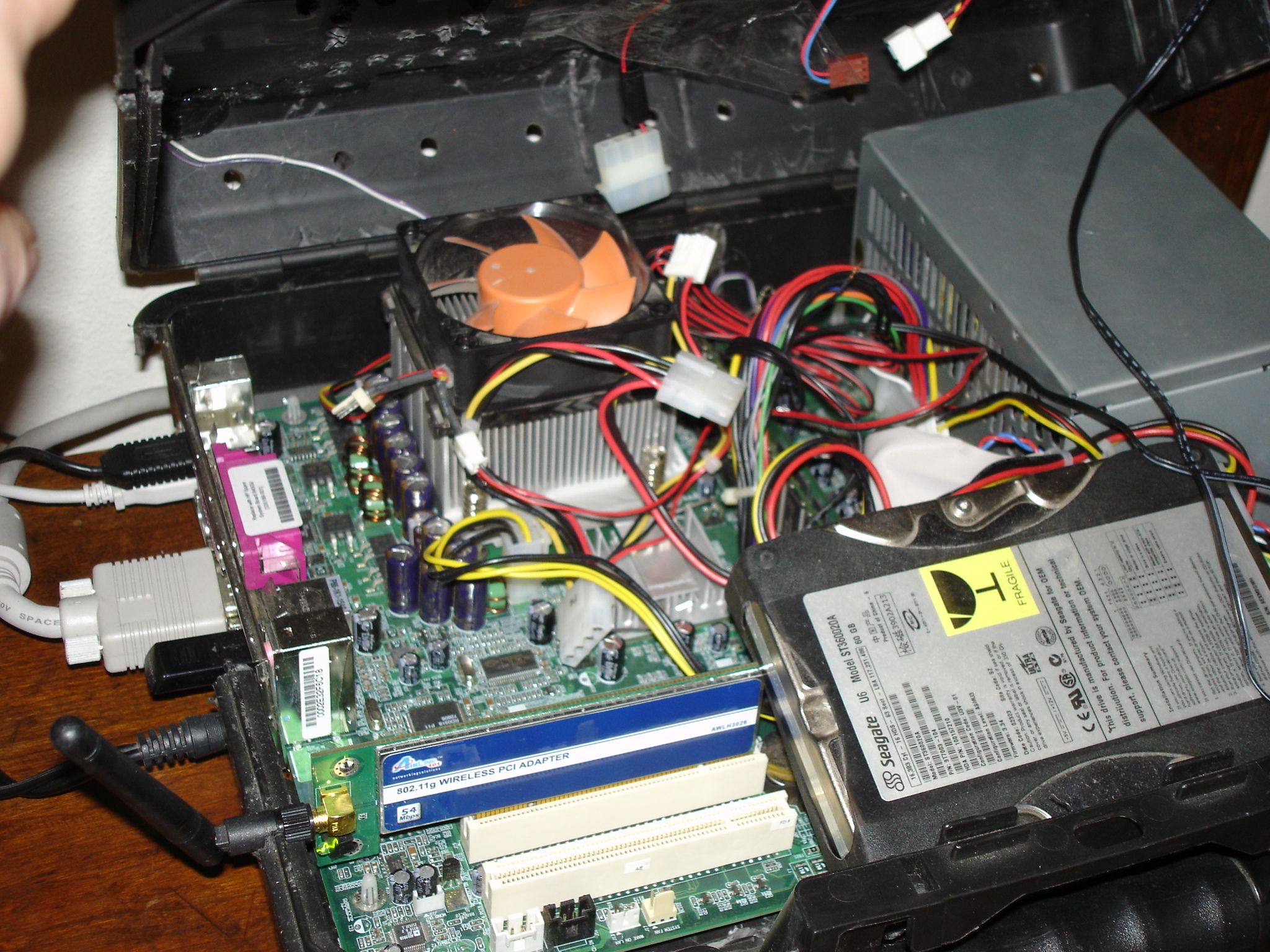 Dewalt Tool Box PC : 5 Steps (with Pictures) - Instructables