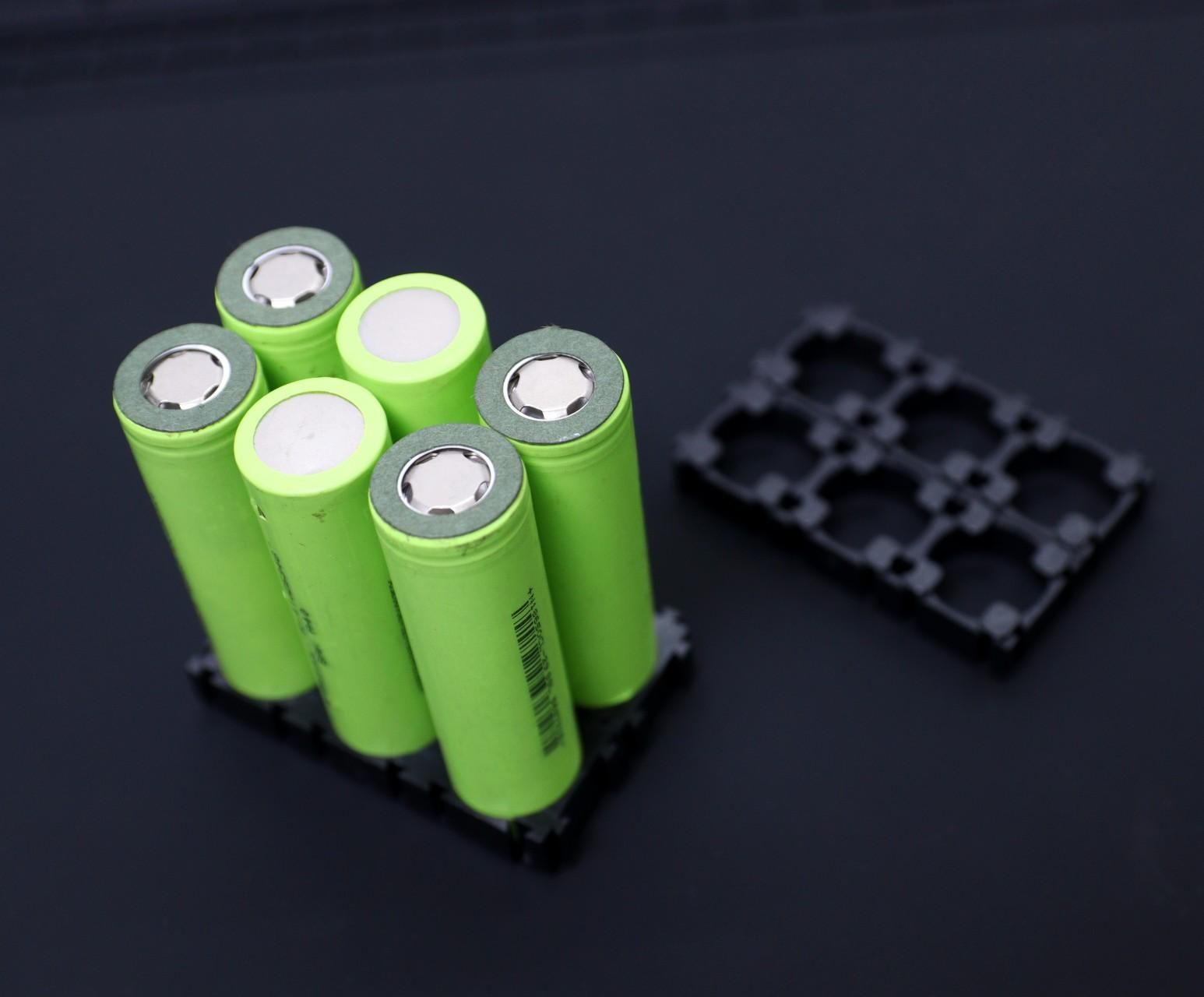 DIY Mini UPS for WiFi Router V5.0 : 18 Steps (with Pictures ...