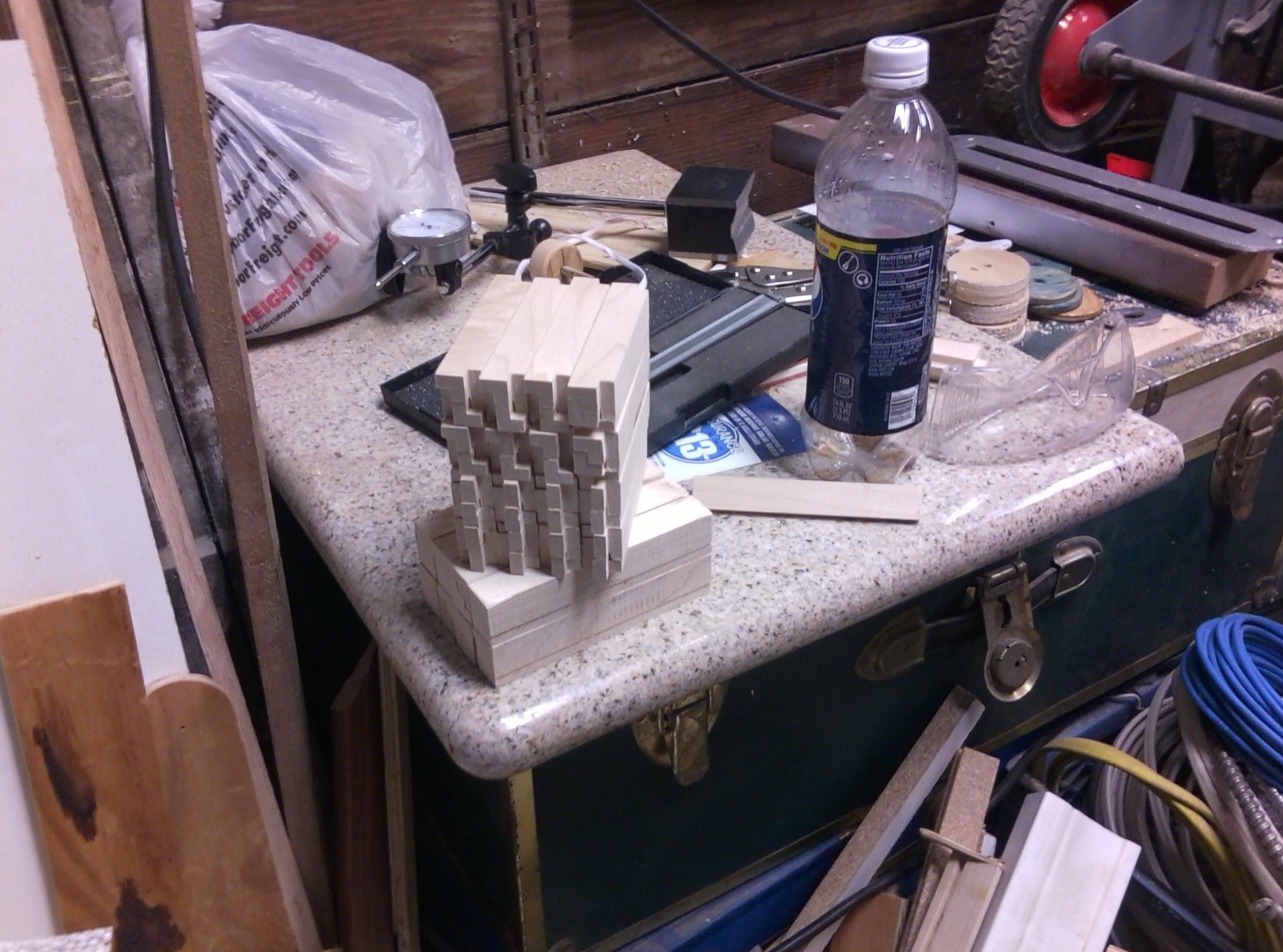Wooden Cube Frame : 9 Steps (with Pictures) - Instructables