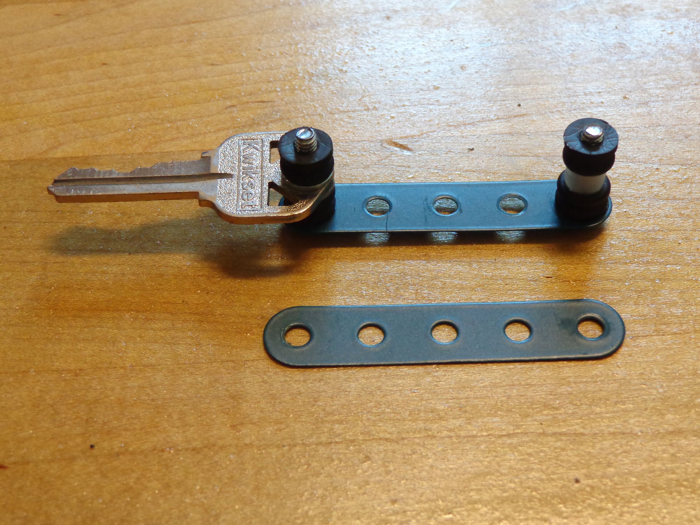 Simple, Single Folding Key : 10 Steps (with Pictures) - Instructables