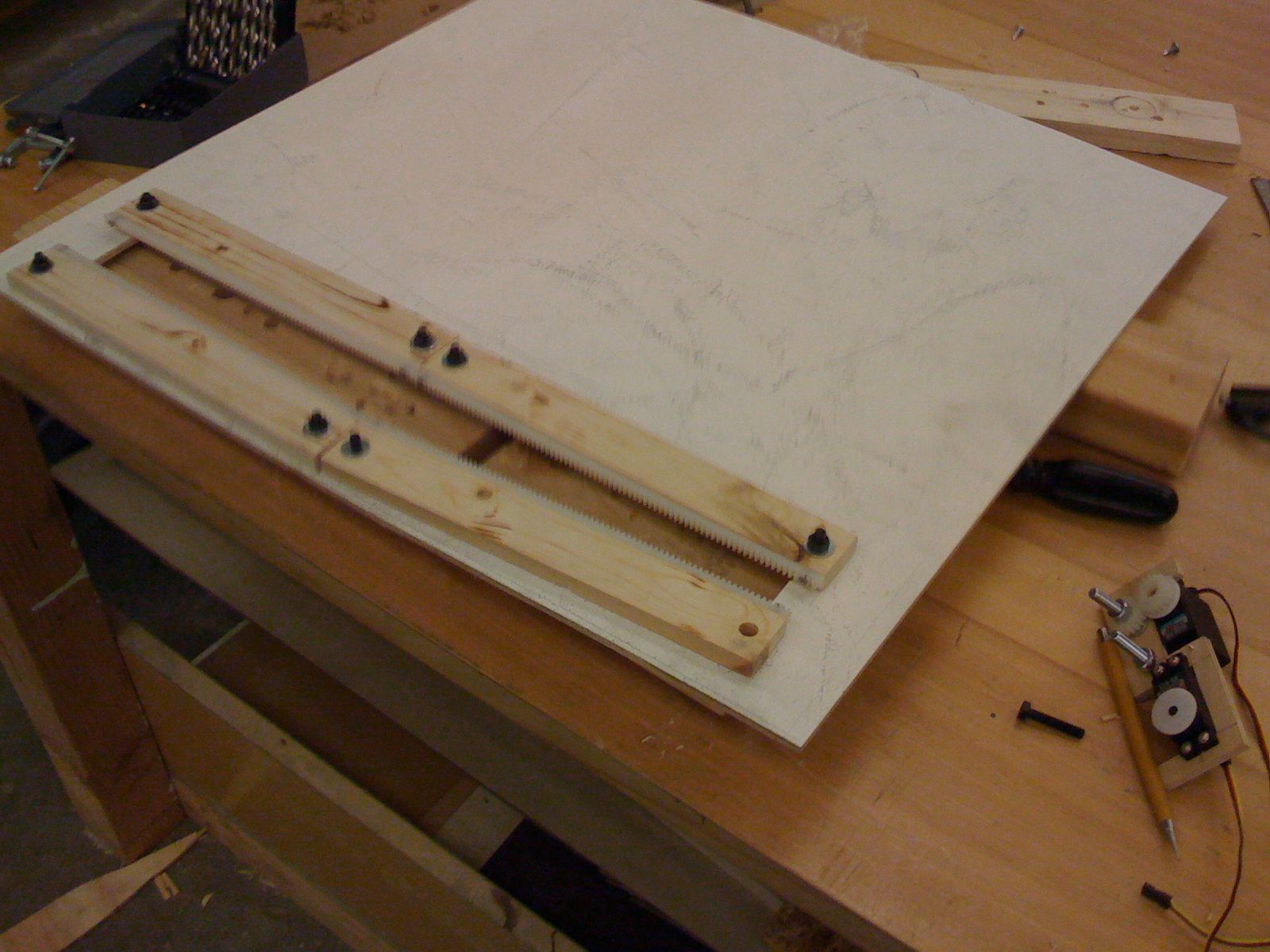 Awesome Moving Gears Controlled by Awesome Buttons (to Be Continued ...