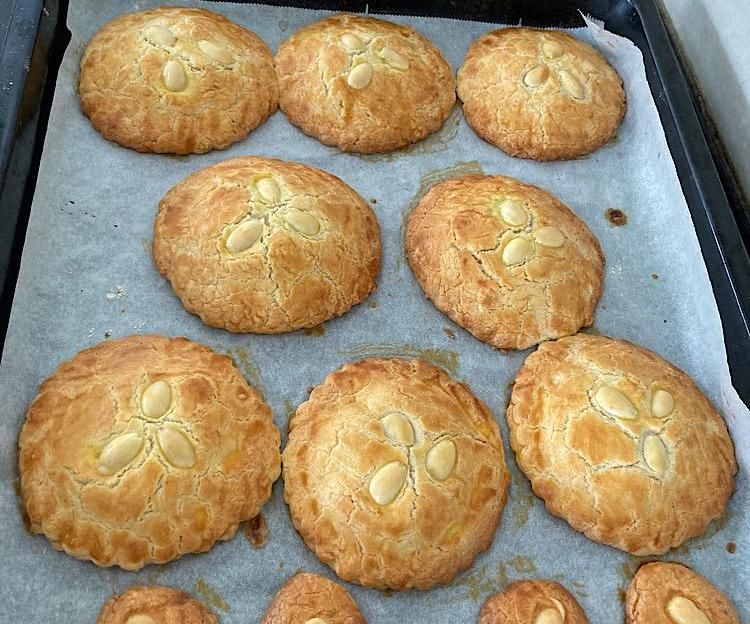 Two Dutch Cookies With Almost the Same Recipe : 4 Steps - Instructables