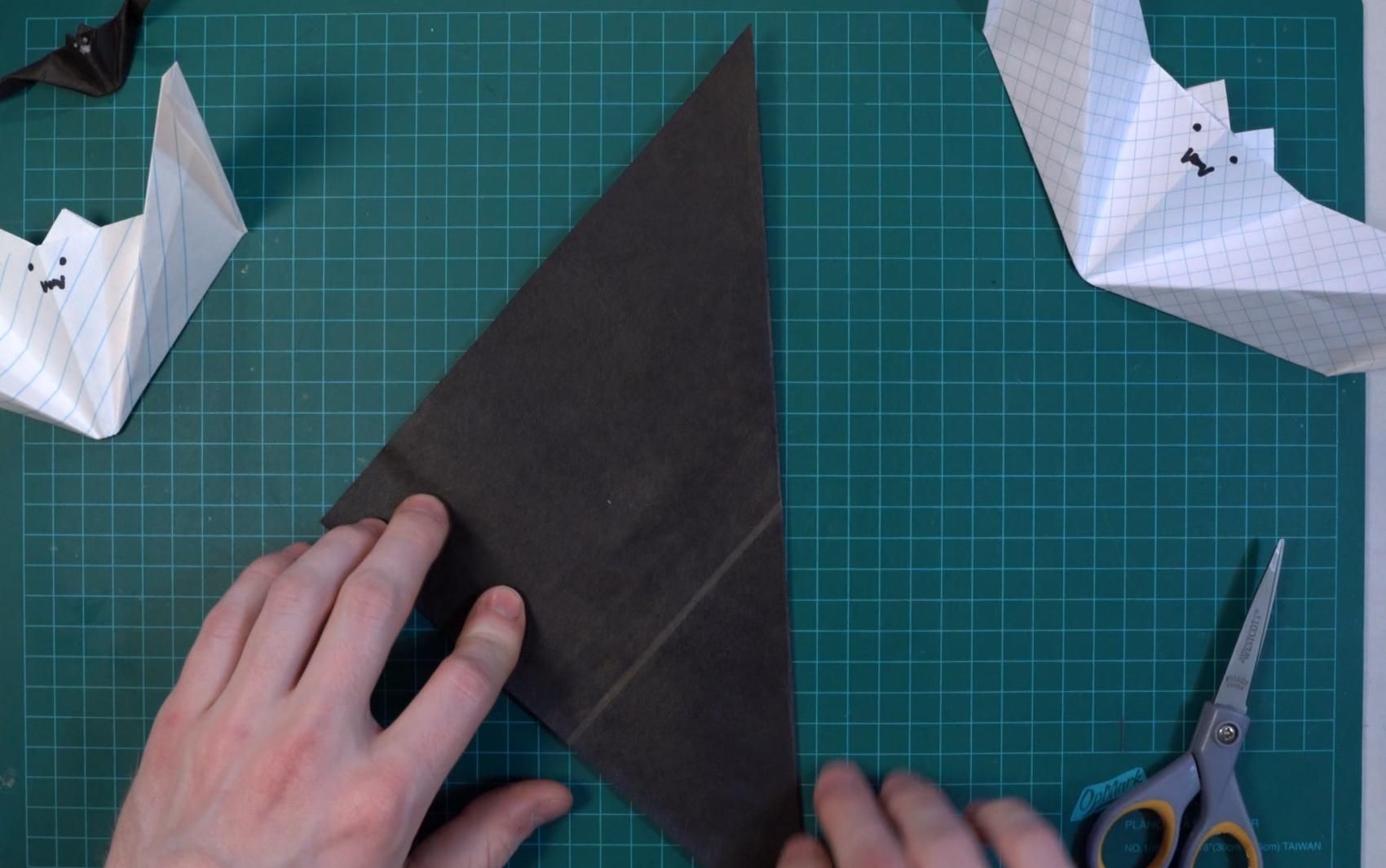 How to Make a Origami Bats : 7 Steps (with Pictures) - Instructables