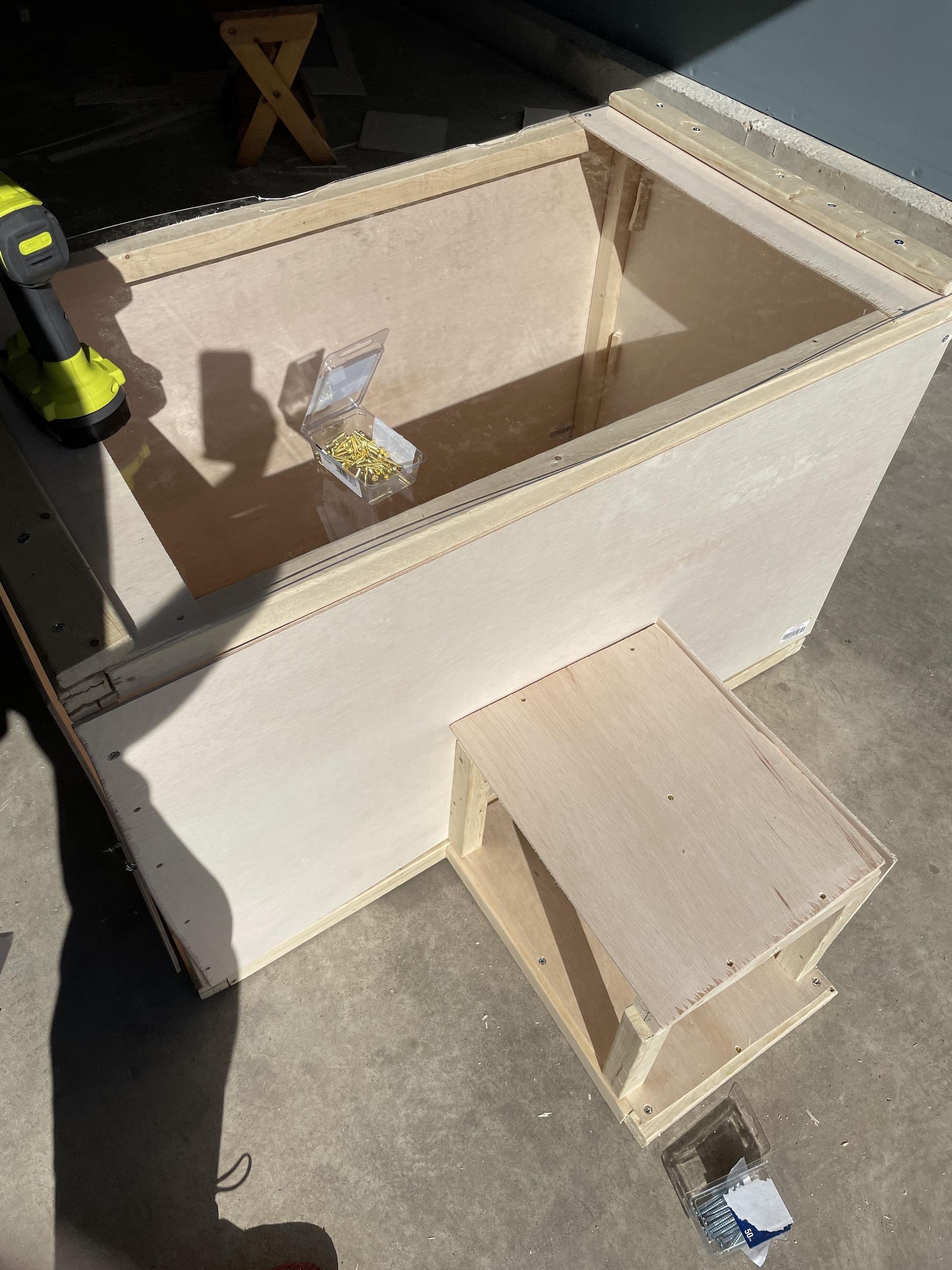 Better Cat Litter Box : 7 Steps (with Pictures) - Instructables