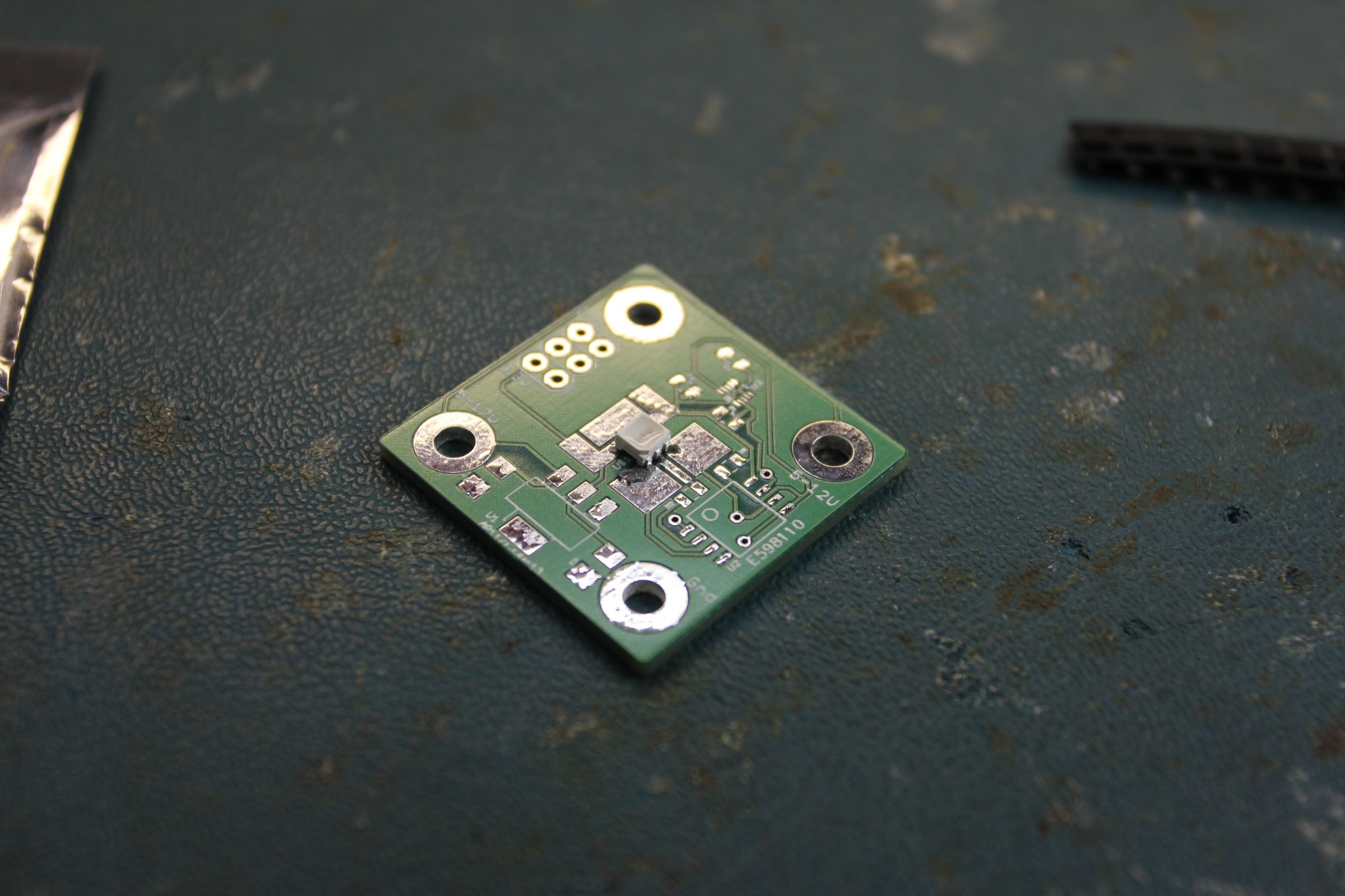 Soldering Tiny SMD Components the Easy and Fast Way (with a Hotplate ...
