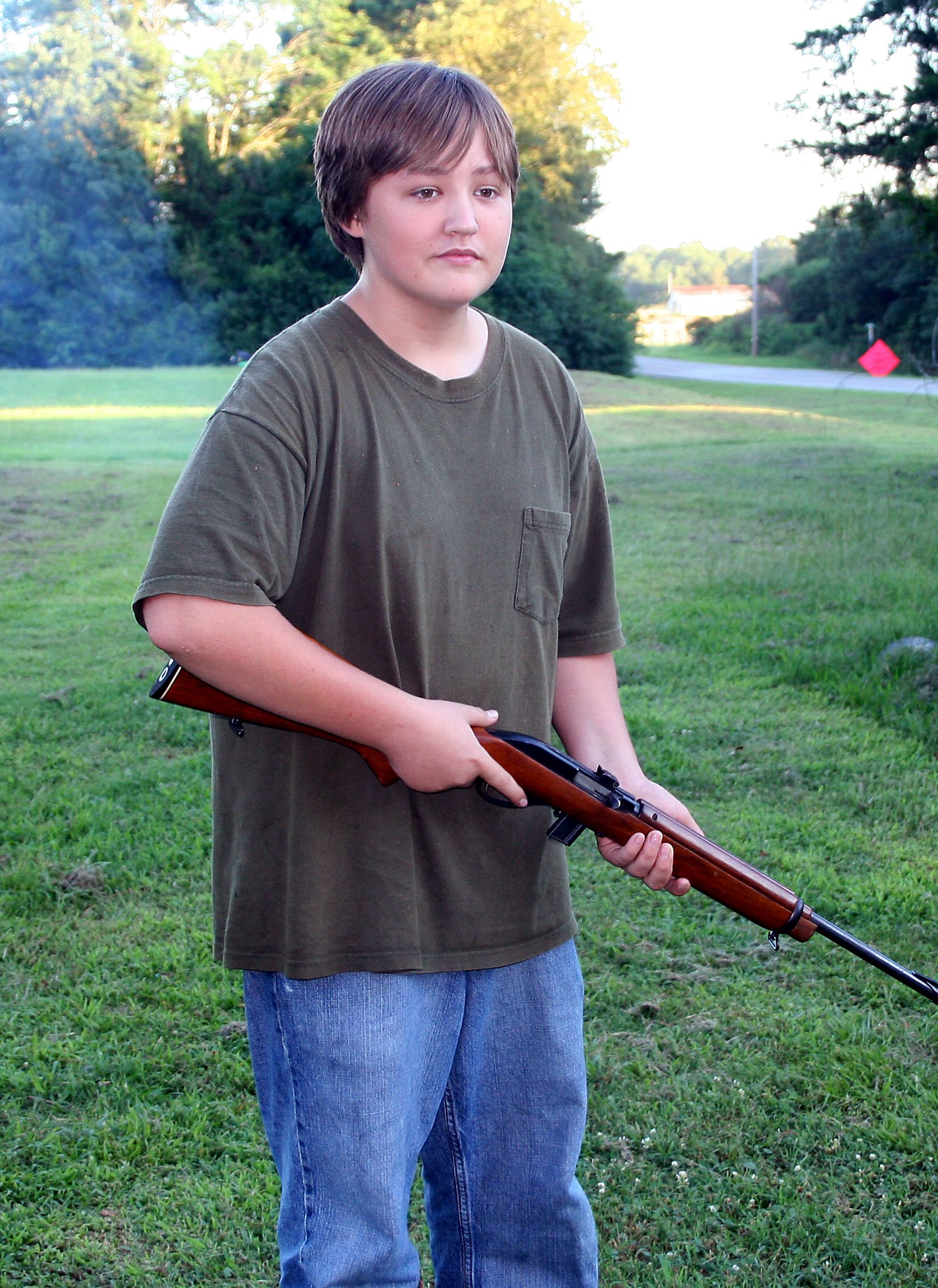 Firearm Safety: the "do's" and "don'ts" of Enjoying Guns Safely. : 5 ...