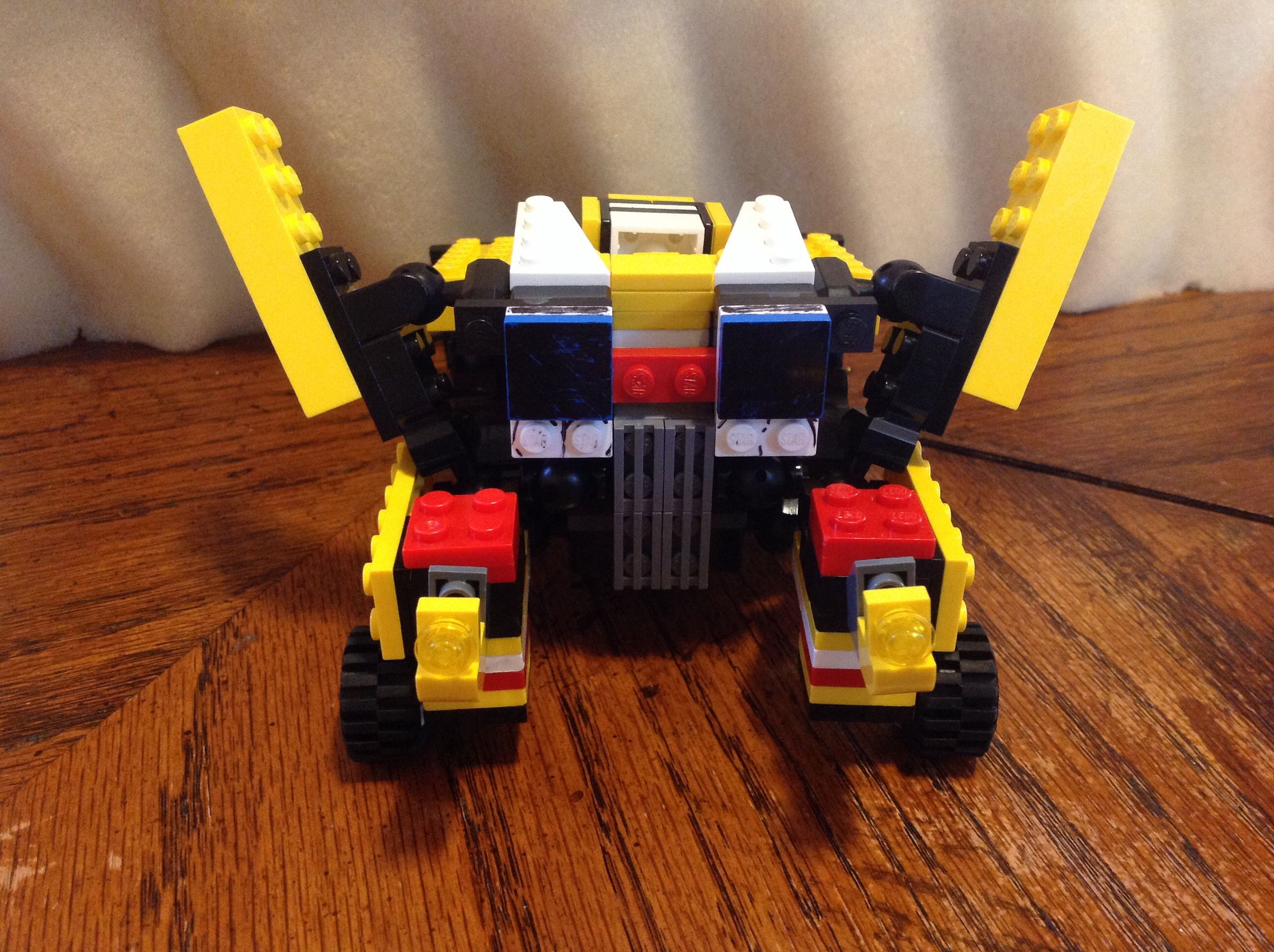 Lego Transformer: Huffer? a War for Cybertron Constructicon? You Decide ...