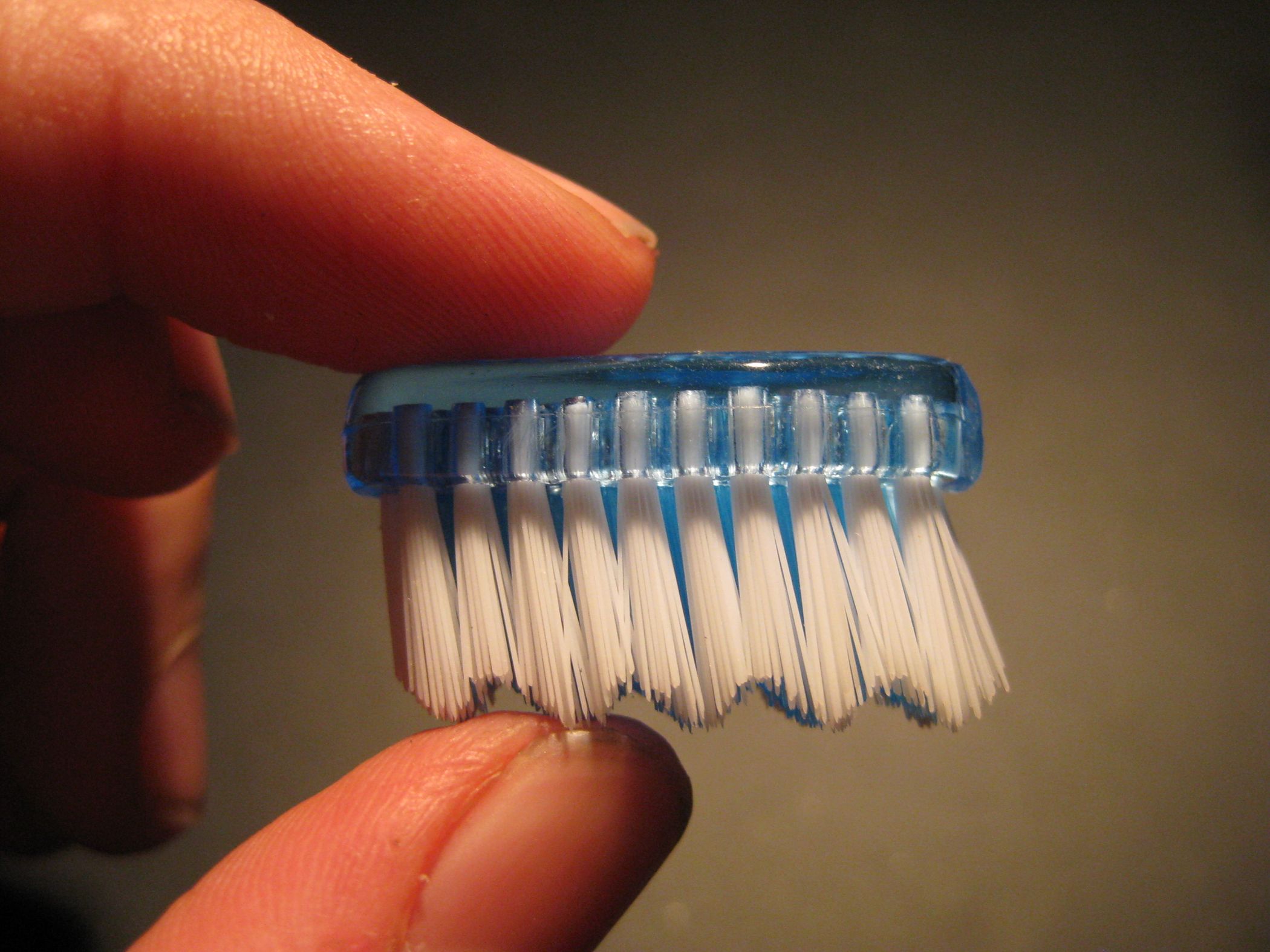 Make a Better Bristlebot! - Instructables