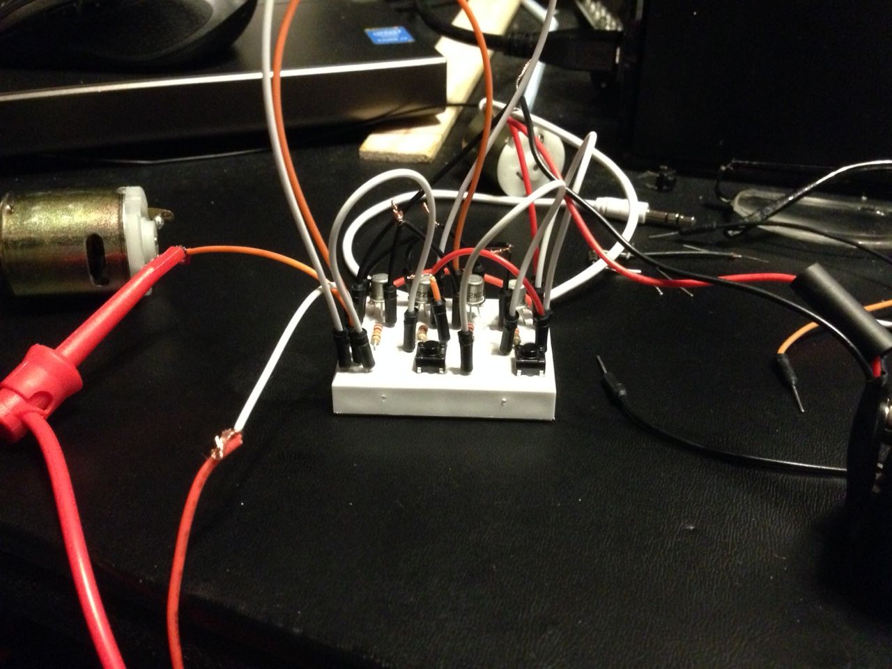 H-Bridge on a Breadboard : 8 Steps - Instructables