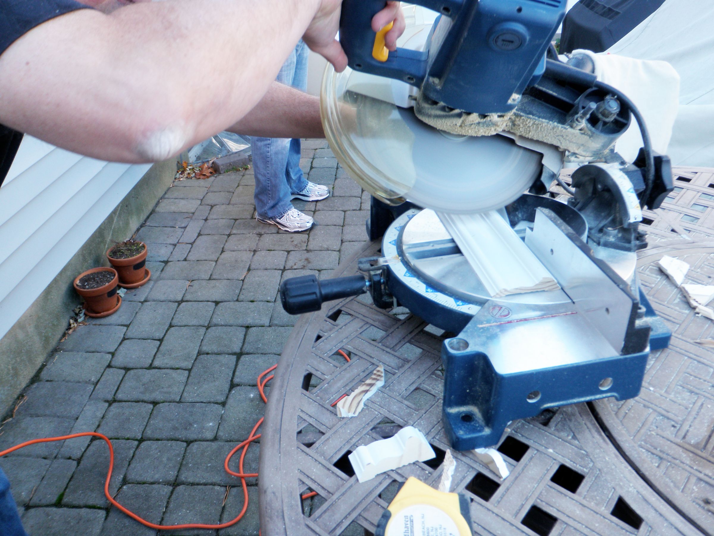 Installing Chair Rail : 9 Steps (with Pictures) - Instructables