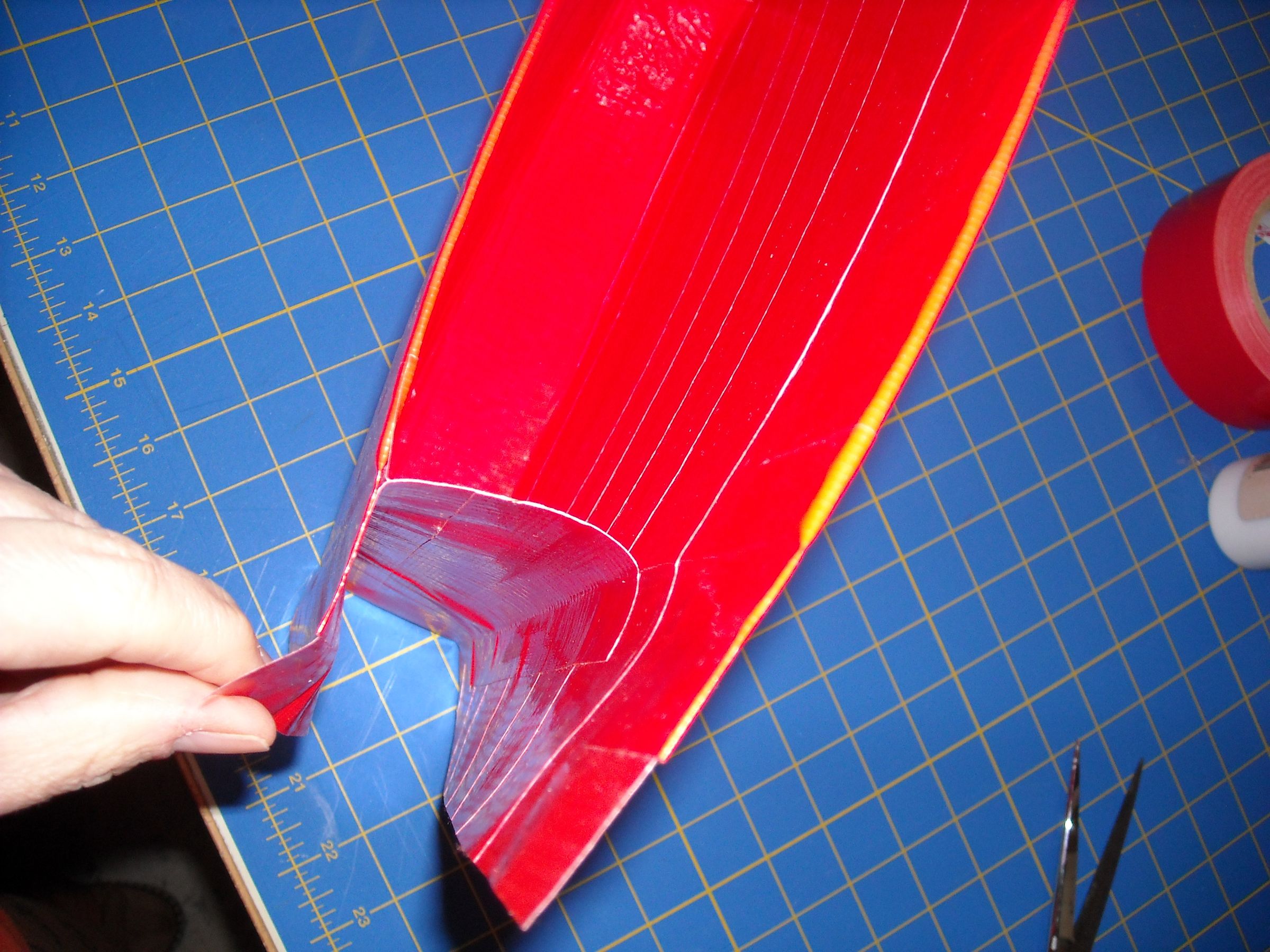 Cushioned Duct Tape Laptop Sleeve : 8 Steps (with Pictures) - Instructables