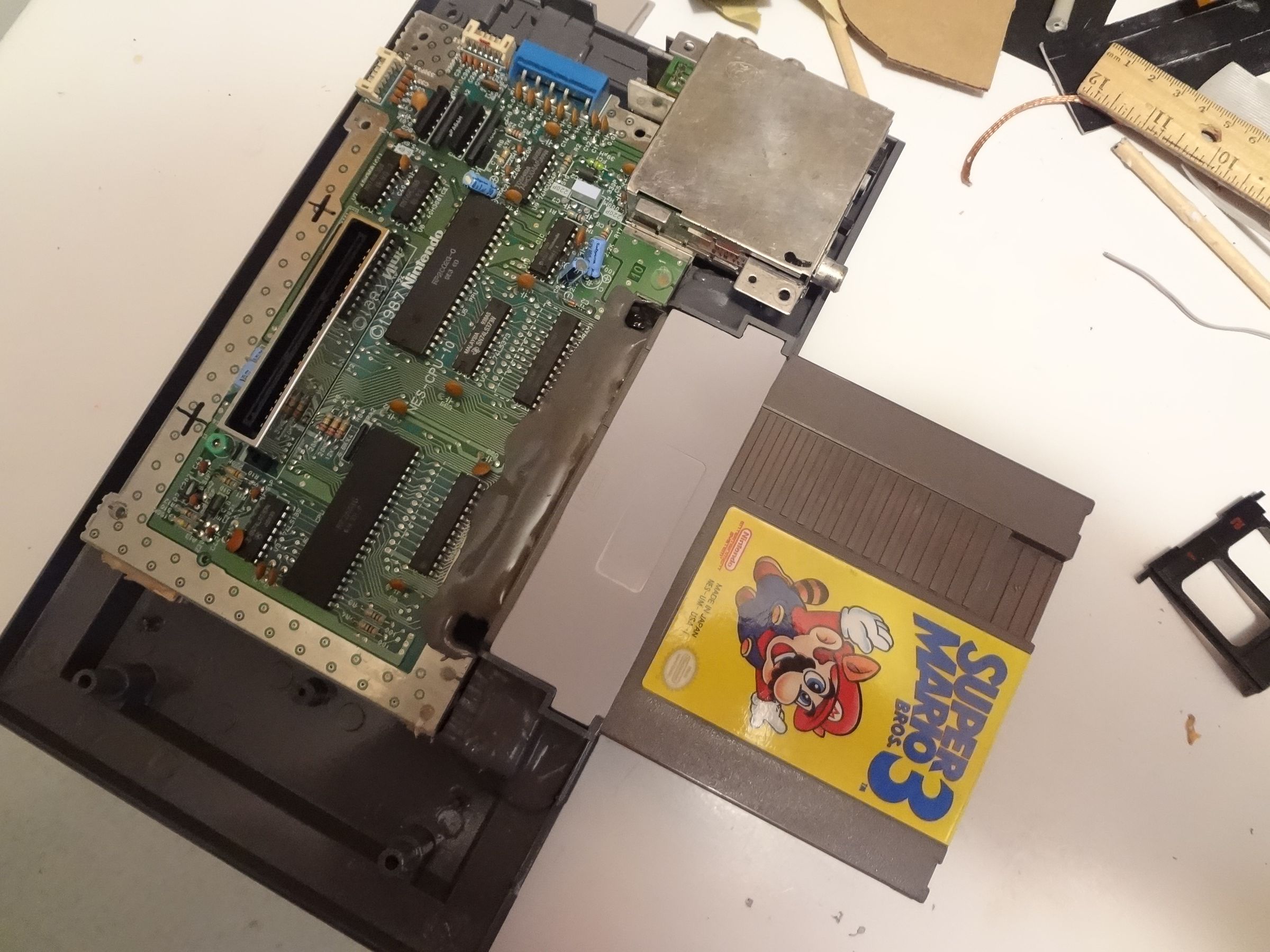 Nintendo (NES) Side Loader Build Using Game Genie Connector. : 11 Steps ...