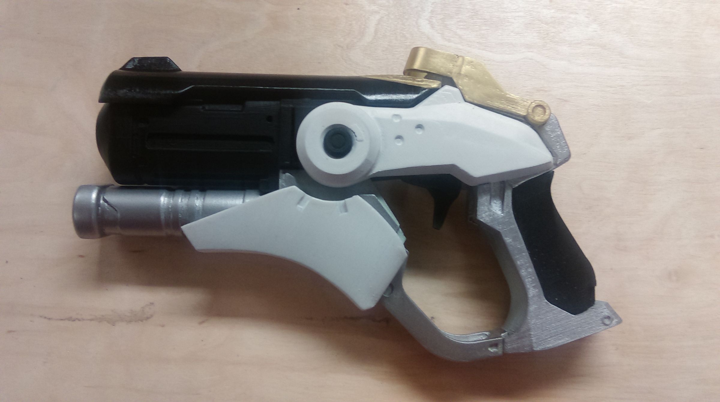 Functional Kit Mercy Gun of Overwatch : 7 Steps - Instructables