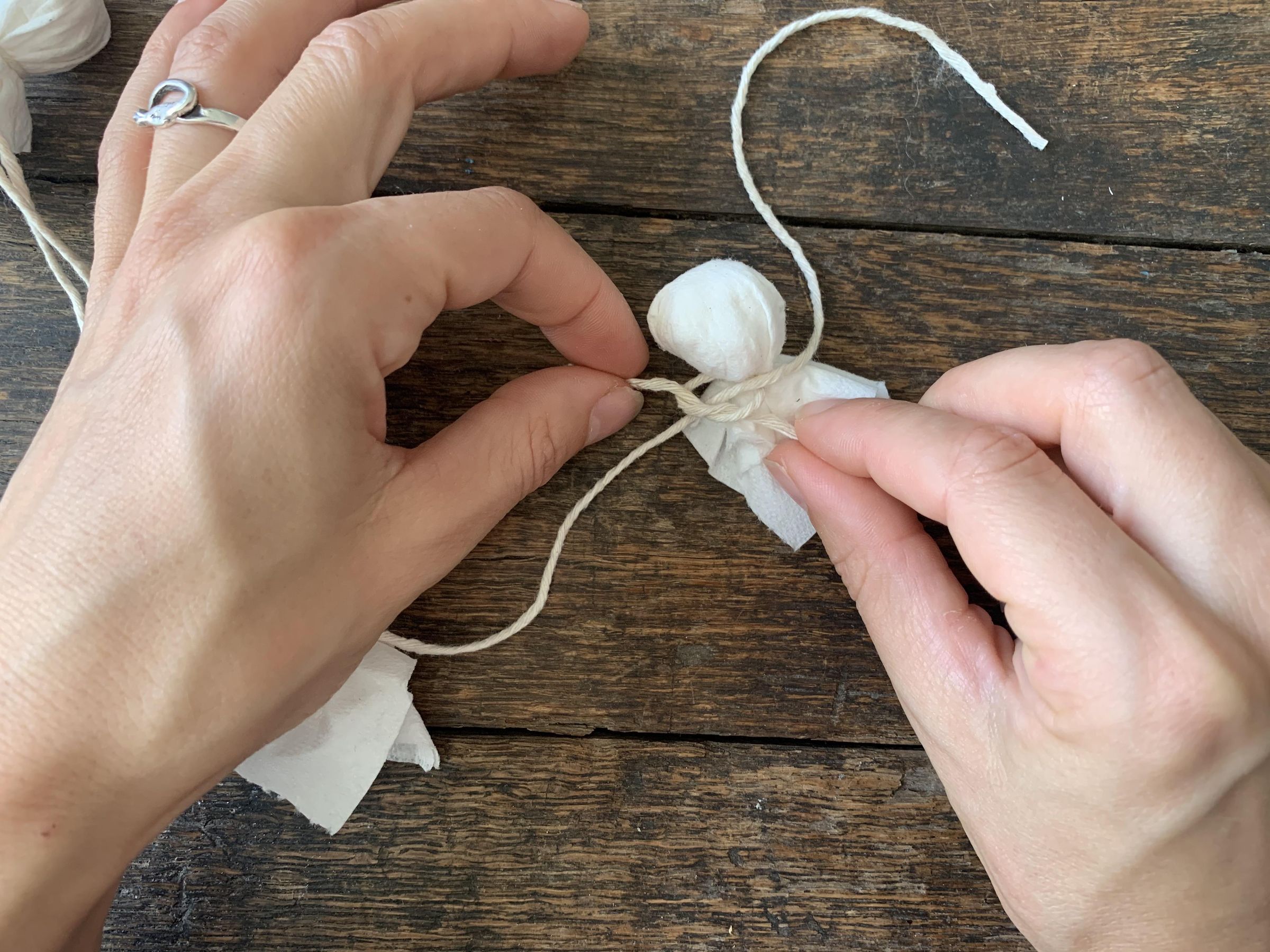 Simple Flying Toilet Paper Ghost Decoration : 5 Steps (with Pictures ...