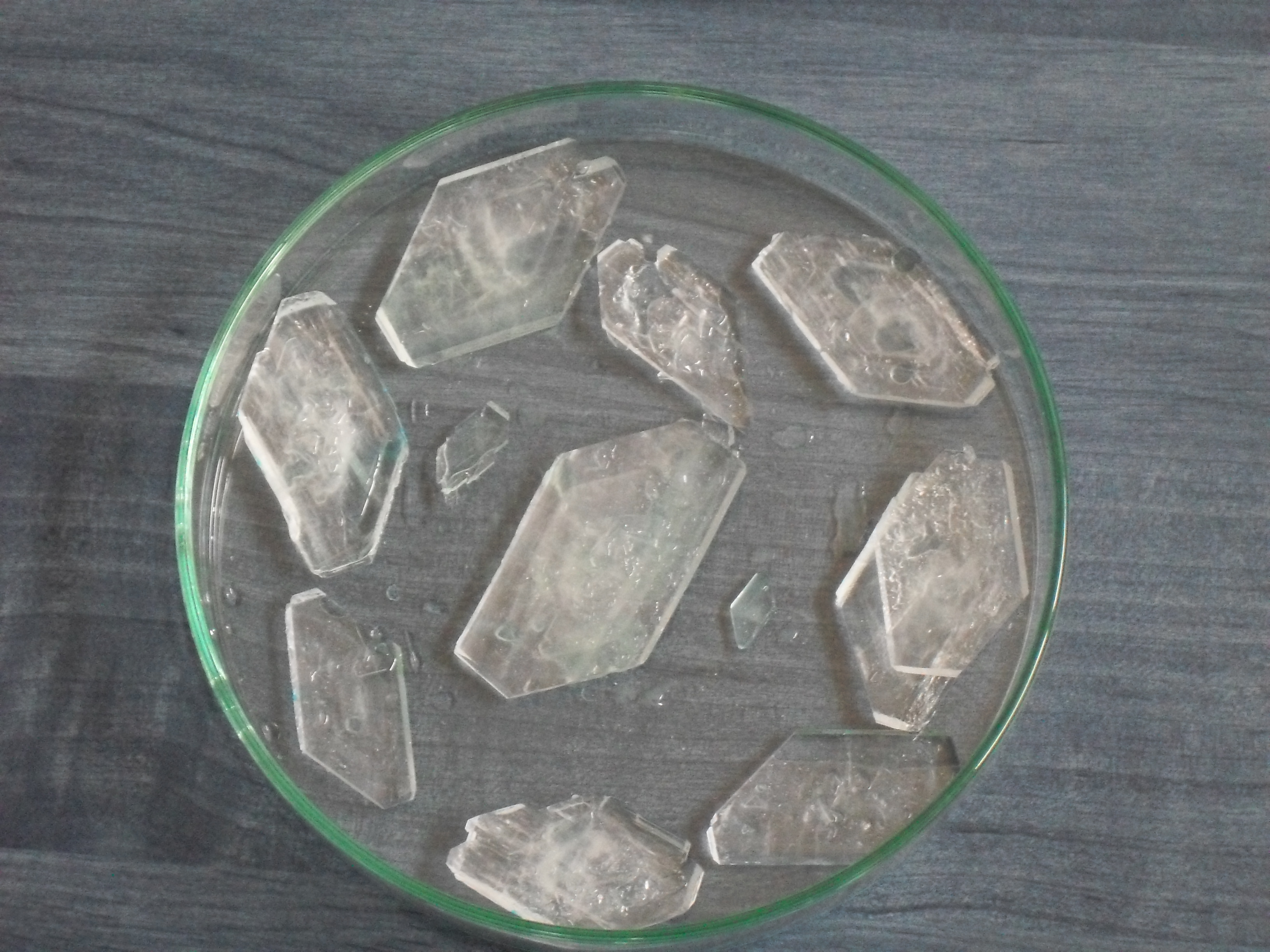 How to Grow Great Crystals : 14 Steps (with Pictures) - Instructables