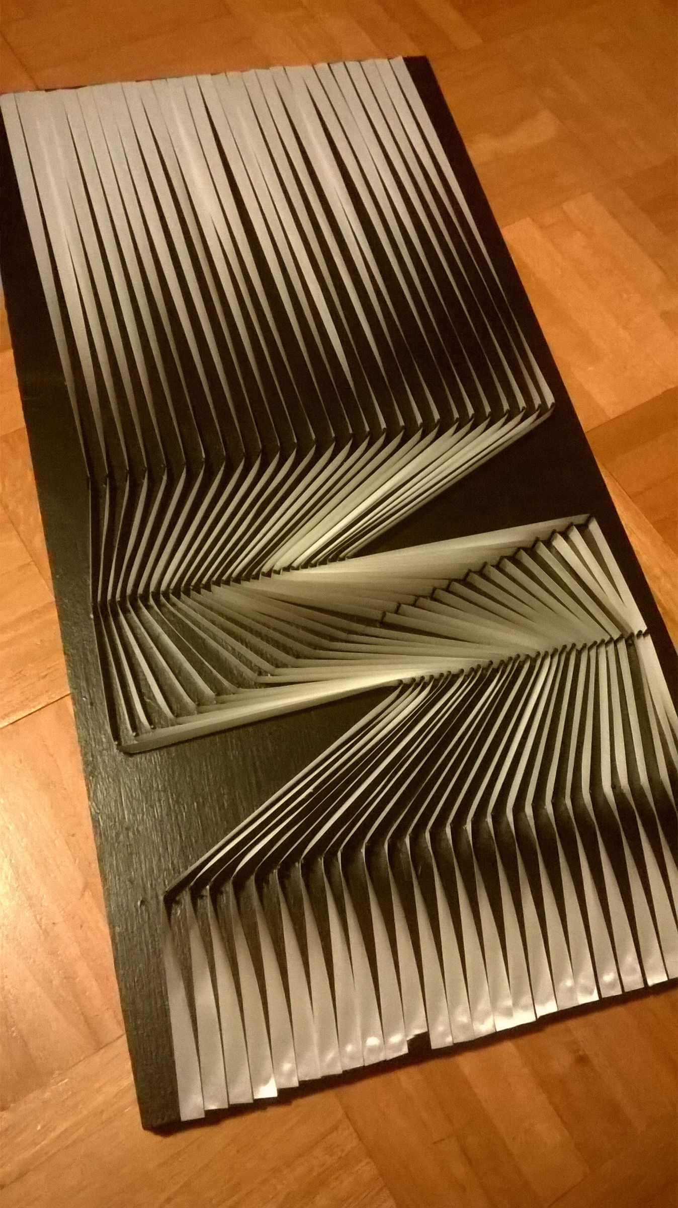 A Sort of Modern Kinetic Art. : 5 Steps - Instructables