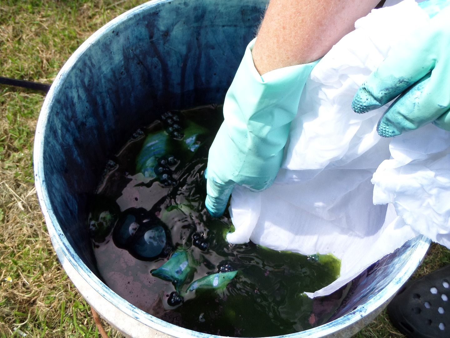 Batik Potato Masher Blind : 14 Steps (with Pictures) - Instructables