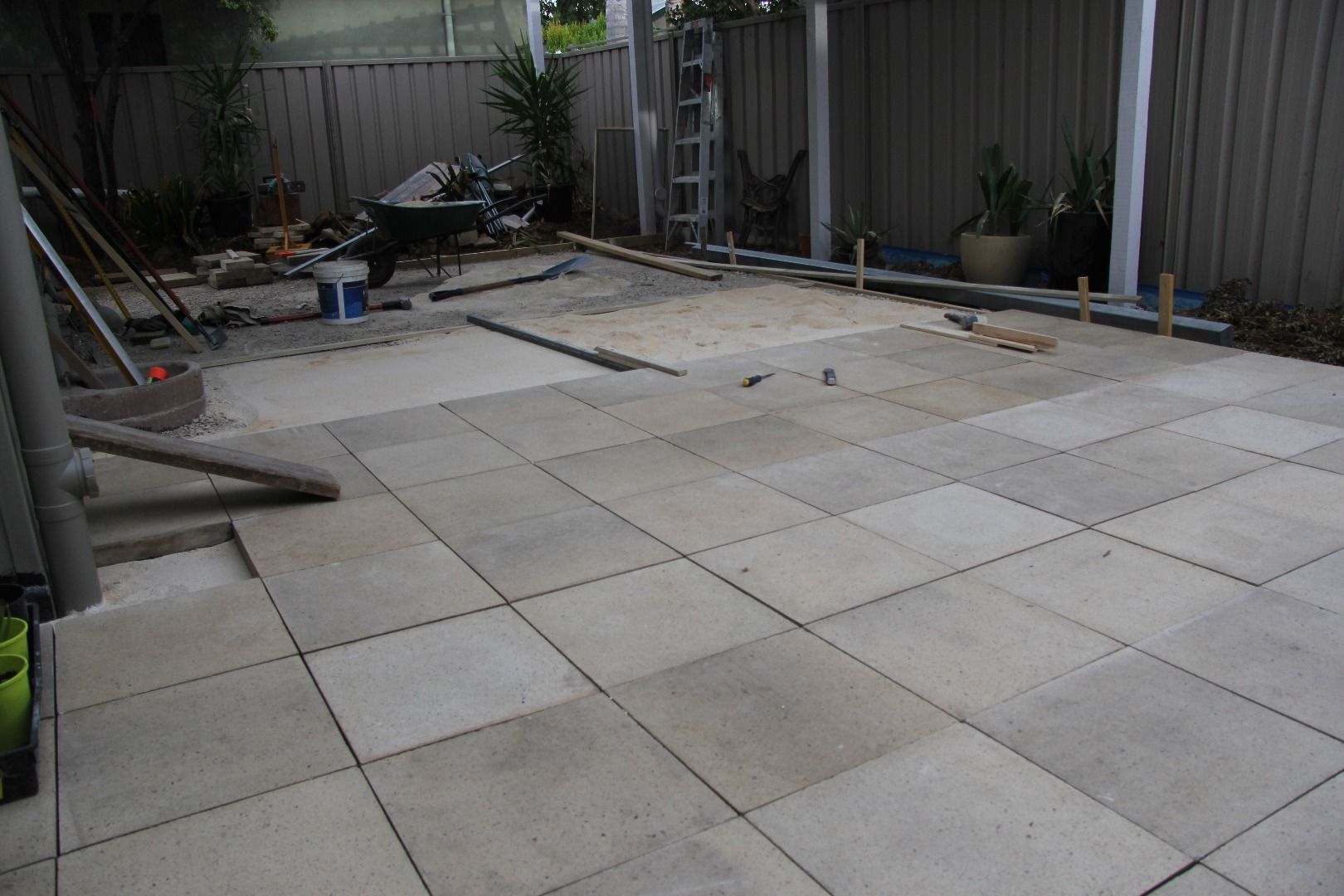 How to Lay Pavers : 10 Steps (with Pictures) - Instructables