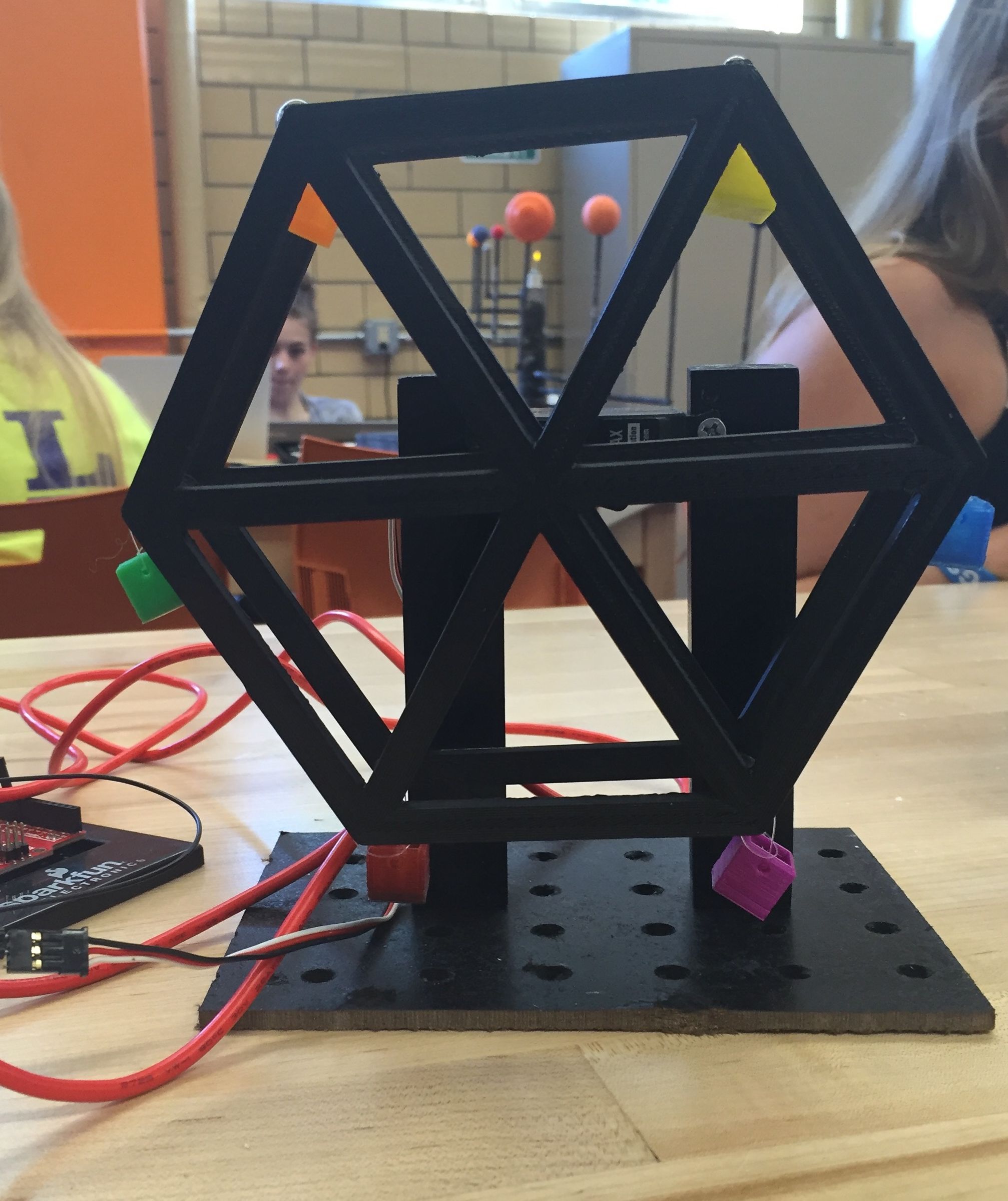 3D Printed Rotating Ferris Wheel : 14 Steps - Instructables