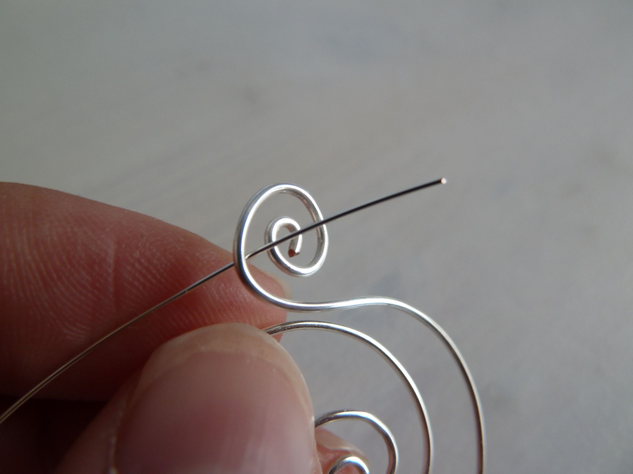 Swirled Wire Beaded Pendant : 18 Steps (with Pictures) - Instructables