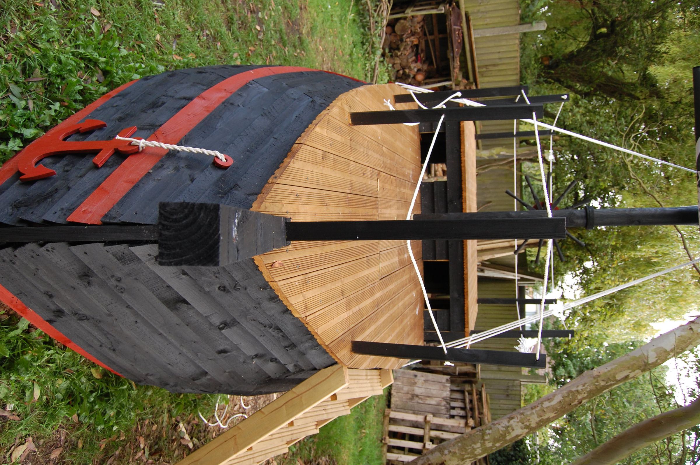 How to Make Your Own Pirate Ship Playhouse : 9 Steps (with Pictures ...