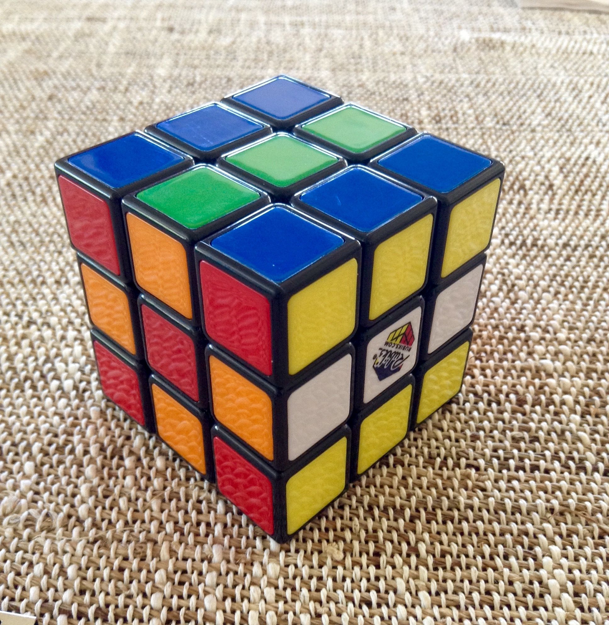 How to Make a Checkerboard With a Rubik's Cube : 3 Steps (with Pictures ...