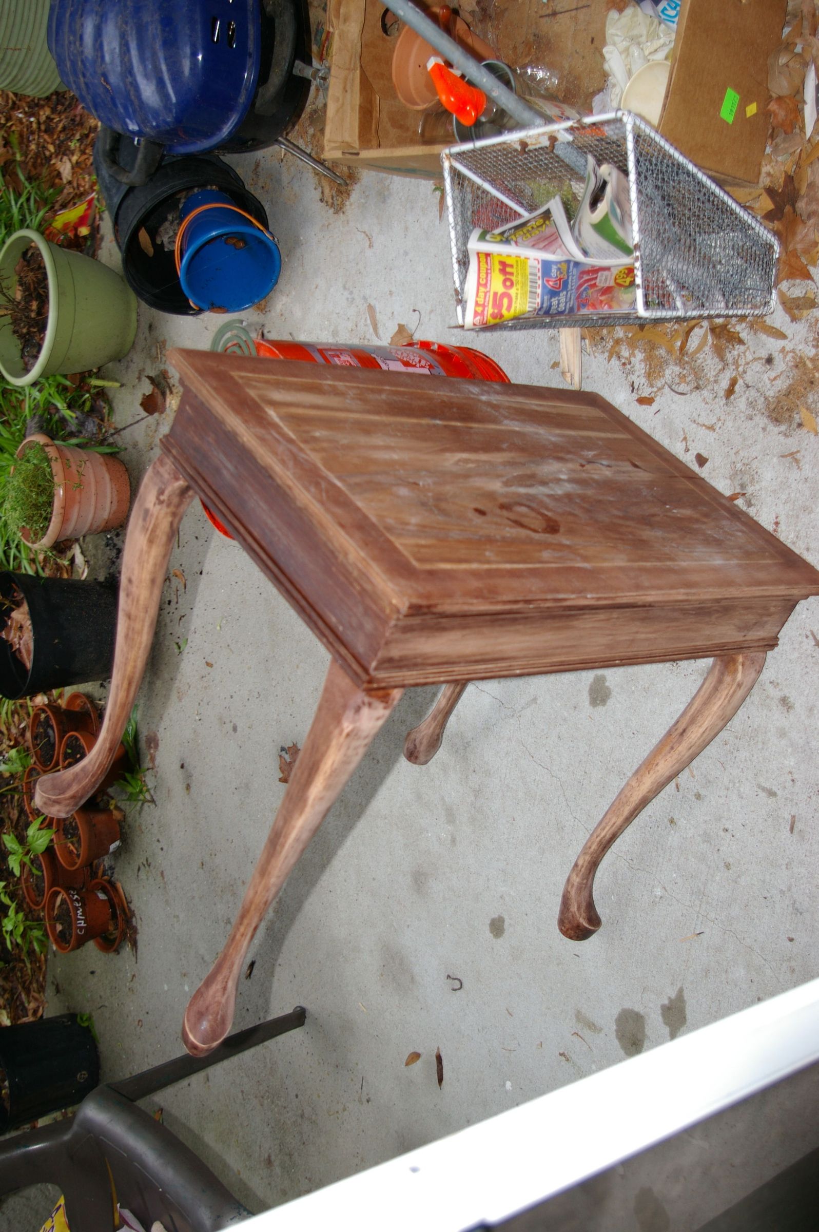 Broken Tile Table : 3 Steps - Instructables