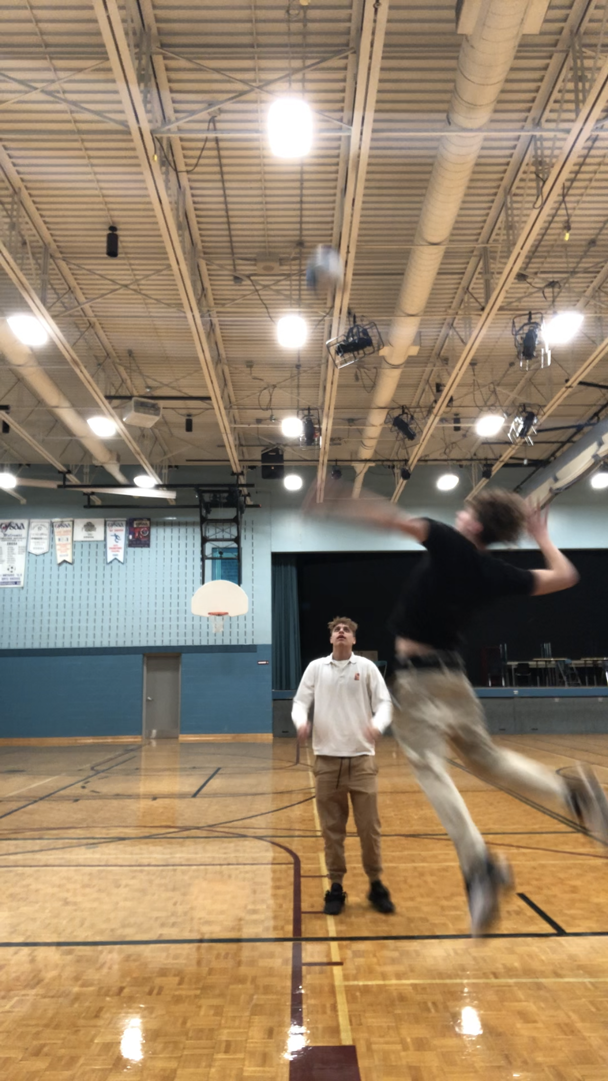 How to Hit a Volleyball : 5 Steps - Instructables