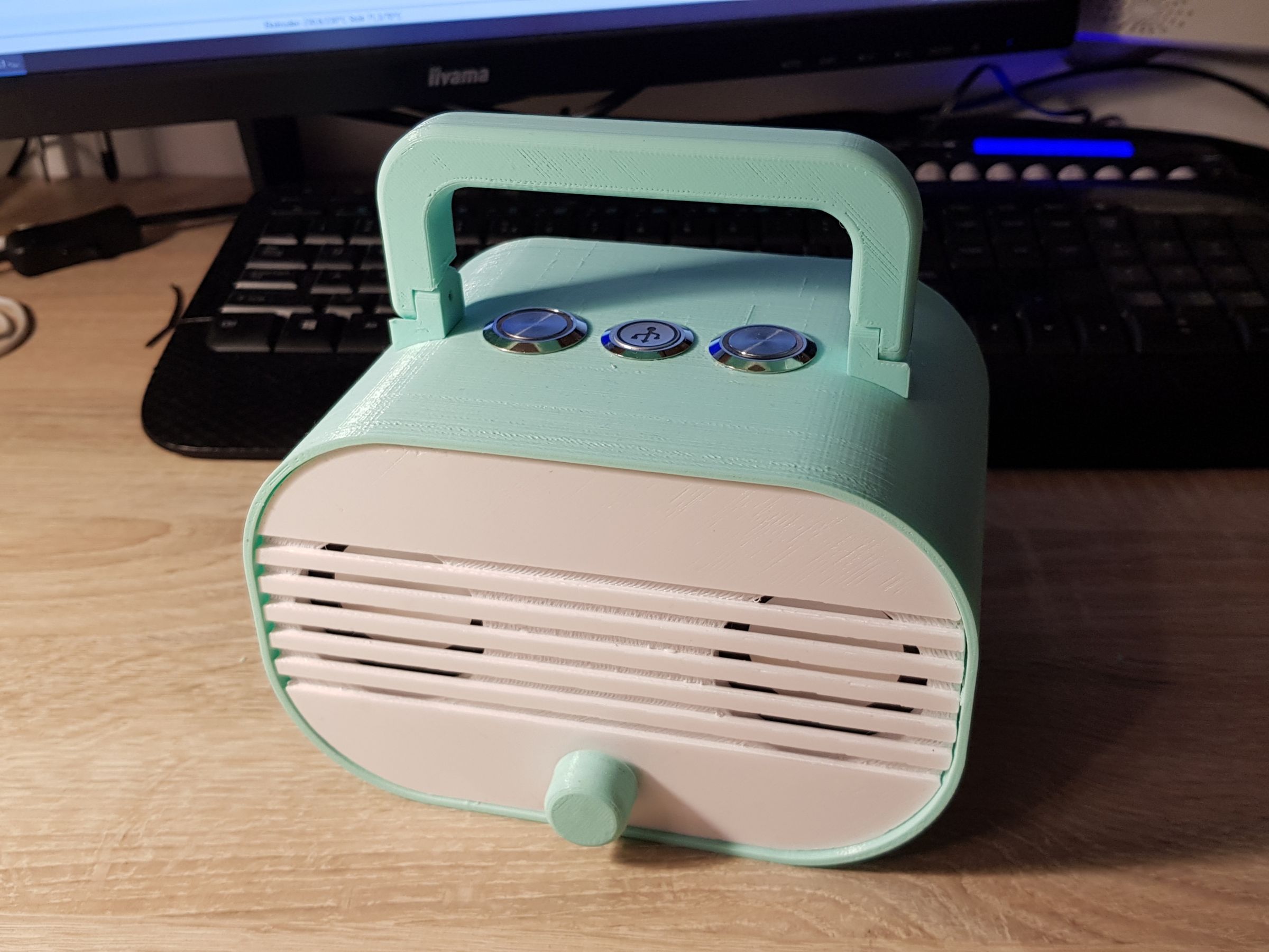 Juuke - a RFID Music Player for Elderly and Kids : 10 Steps (with ...