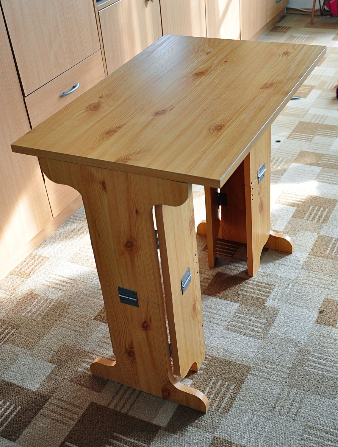 Foldable Table, Recycling of Old Table (with Pictures) - Instructables