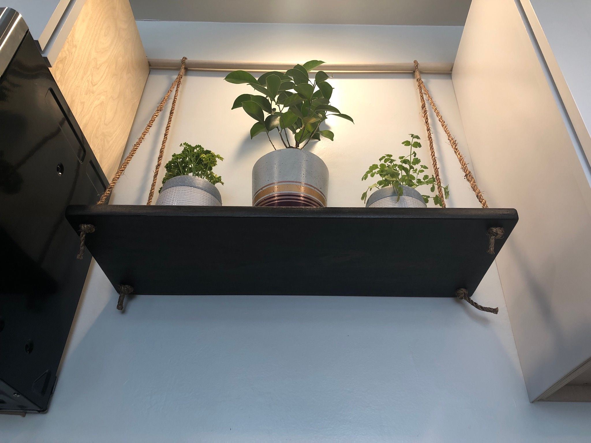 Hanging Kitchen Shelf : 7 Steps (with Pictures) - Instructables