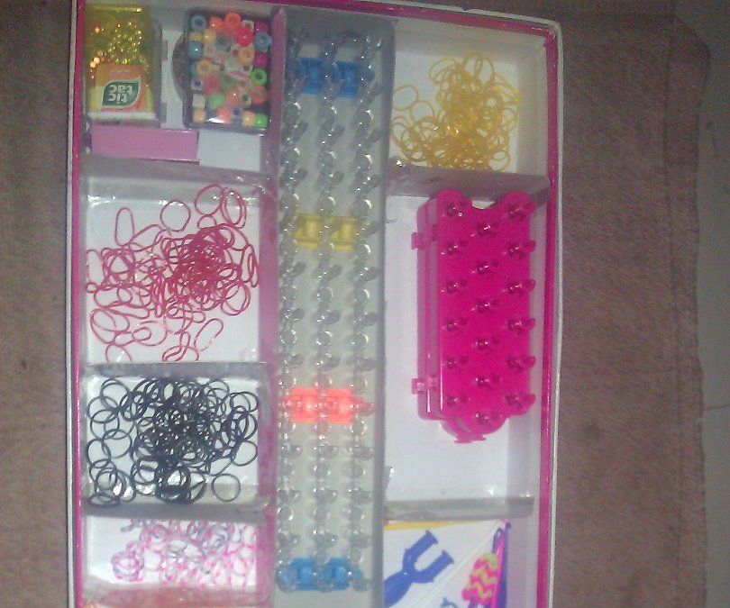 How to Organizing a Loom Band Set : 10 Steps - Instructables