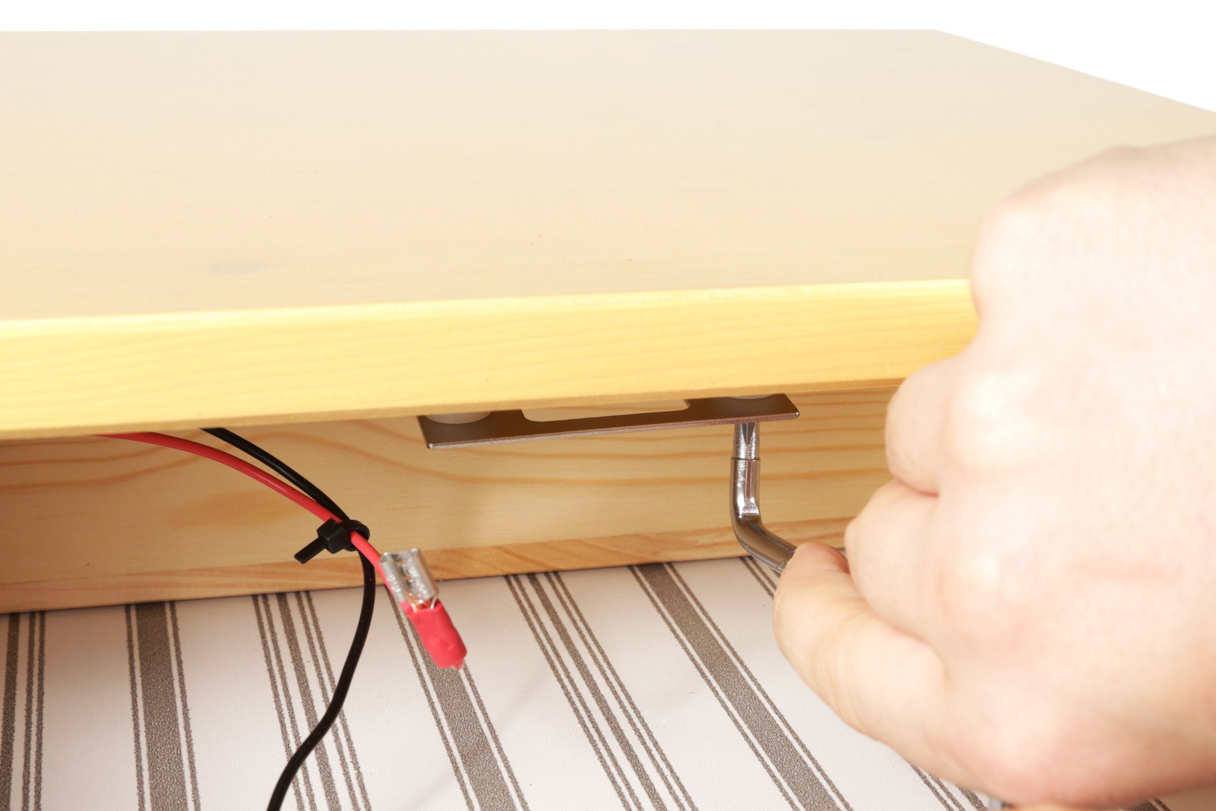 Secret Drawer Lock : 15 Steps (with Pictures) - Instructables