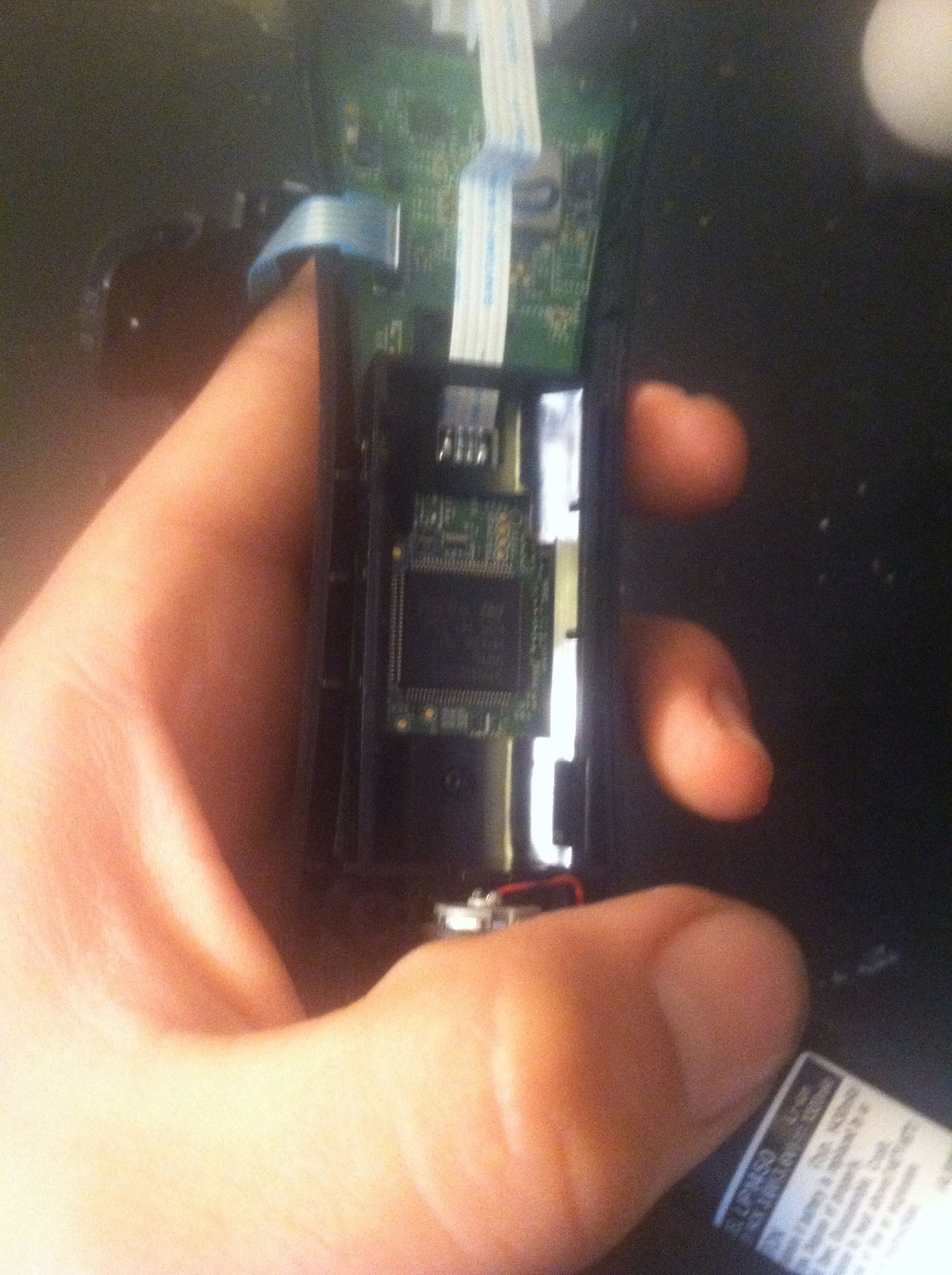 Dismantle a PS3 Move Controller : 7 Steps - Instructables