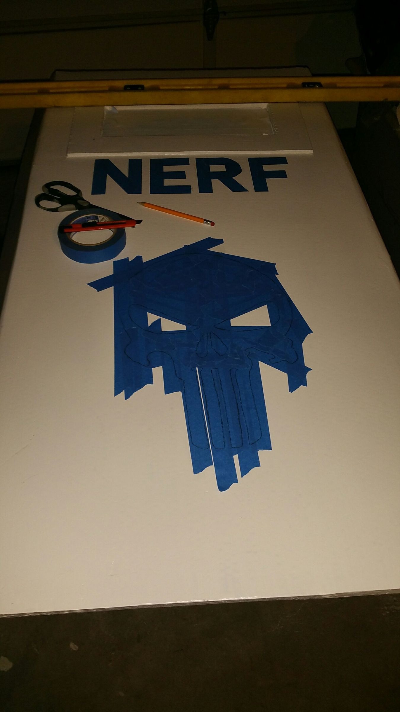 Nerf Cardboard Riot Shield : 10 Steps - Instructables