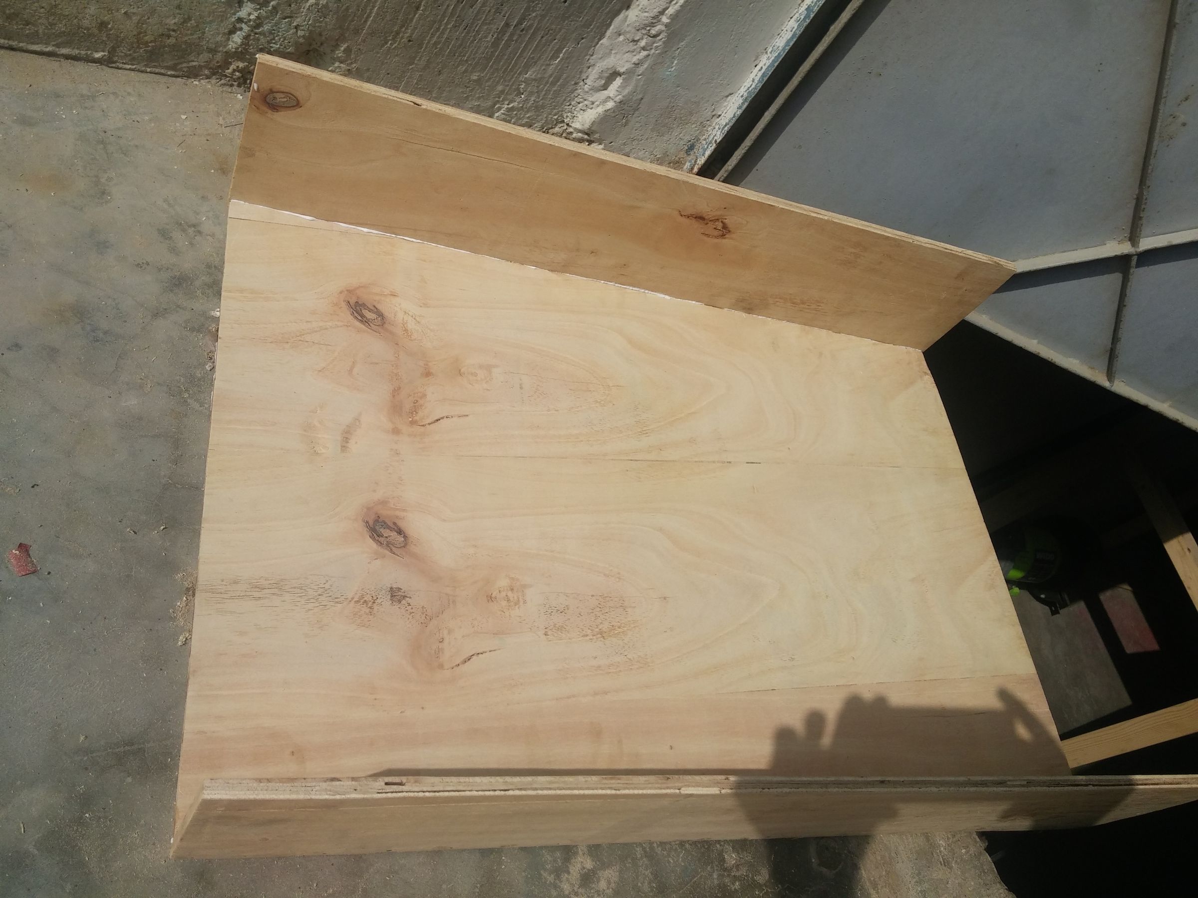 DIY PORTABLE WORK STATION : 13 Steps (with Pictures) - Instructables