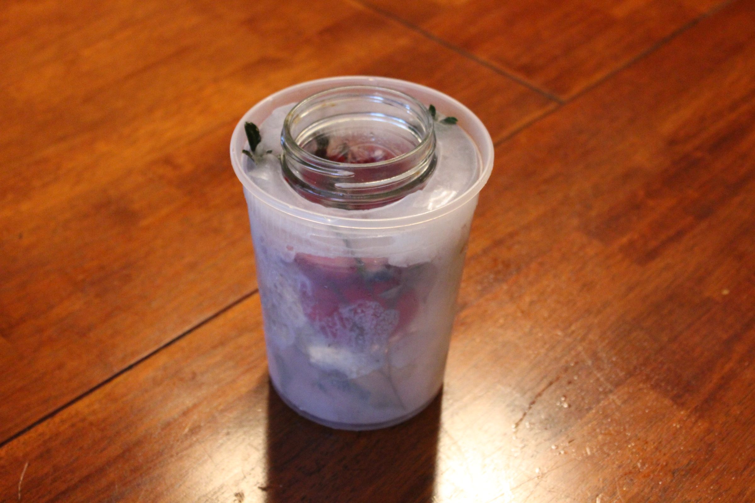 Ice Luminaries : 9 Steps (with Pictures) - Instructables