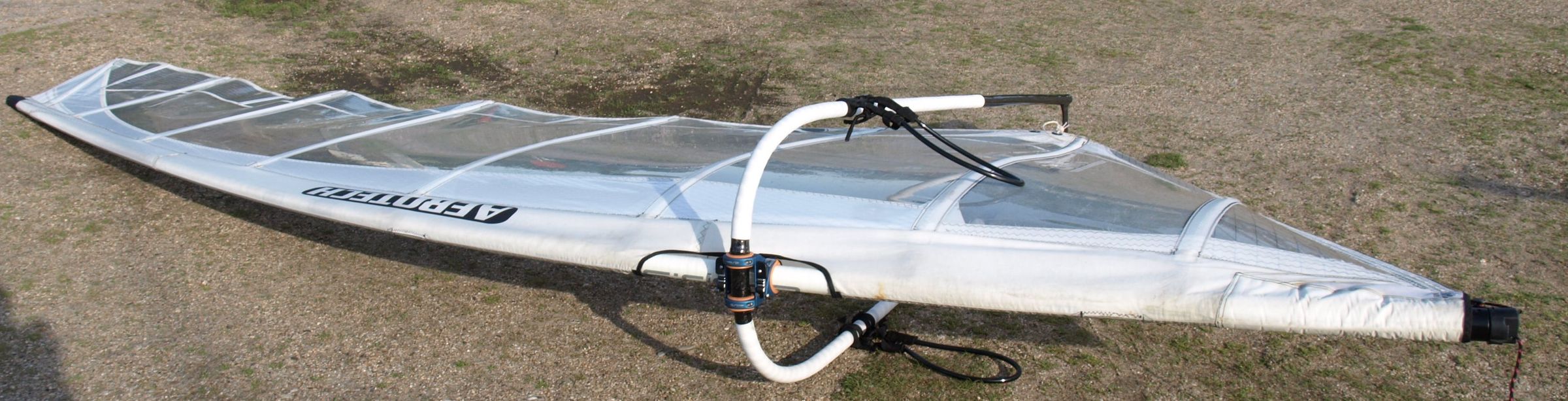 How to Make a Carbon Windsurf Boom : 21 Steps - Instructables