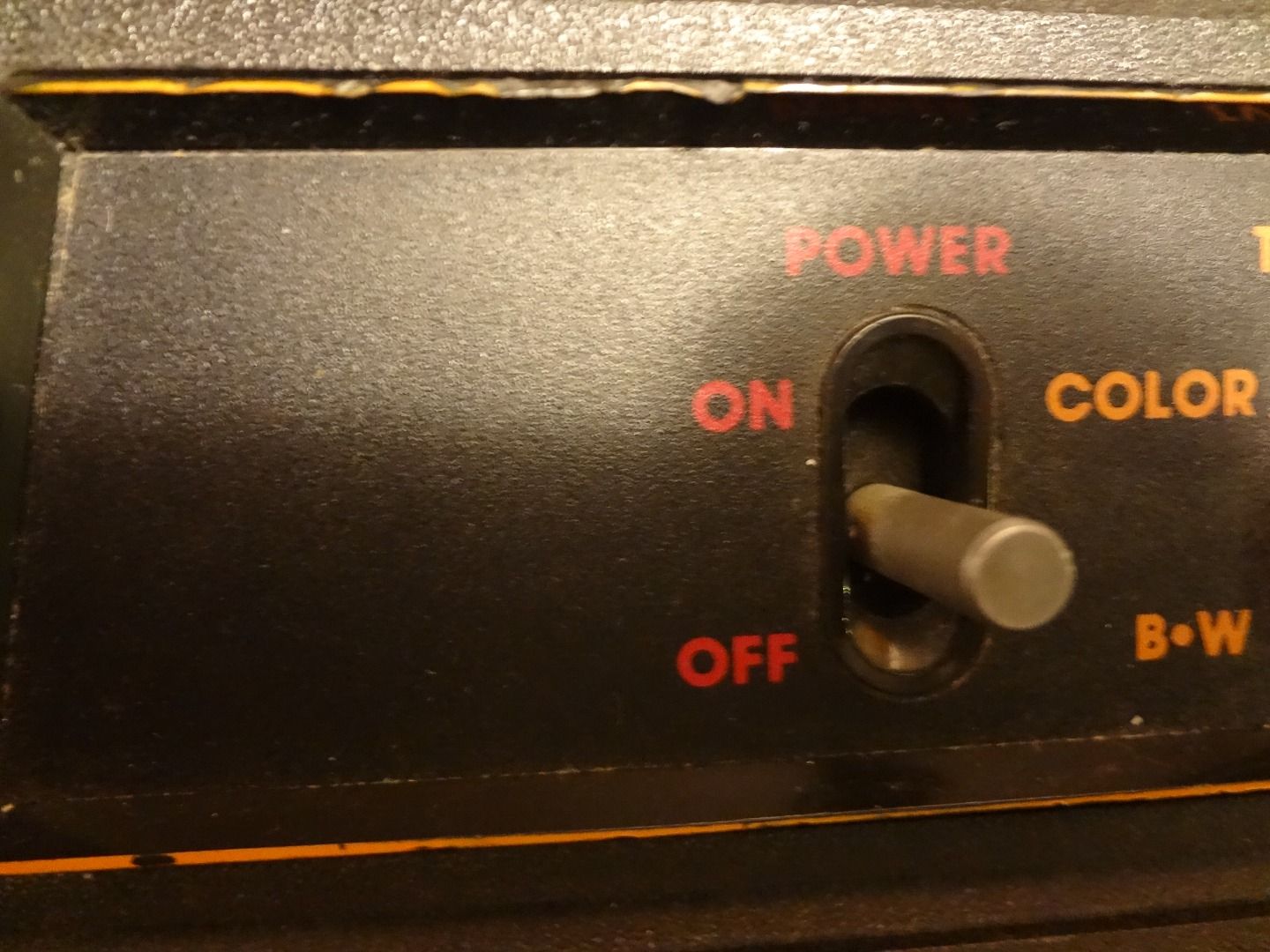 Atari 2600 Power on Led Indicator. : 6 Steps - Instructables