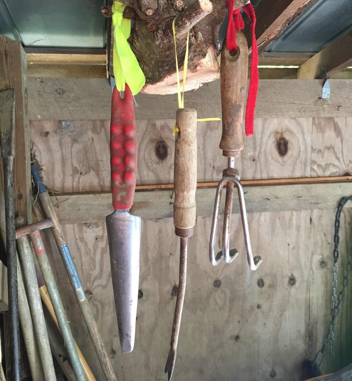 Auxiliary Tool Hanger : 3 Steps - Instructables