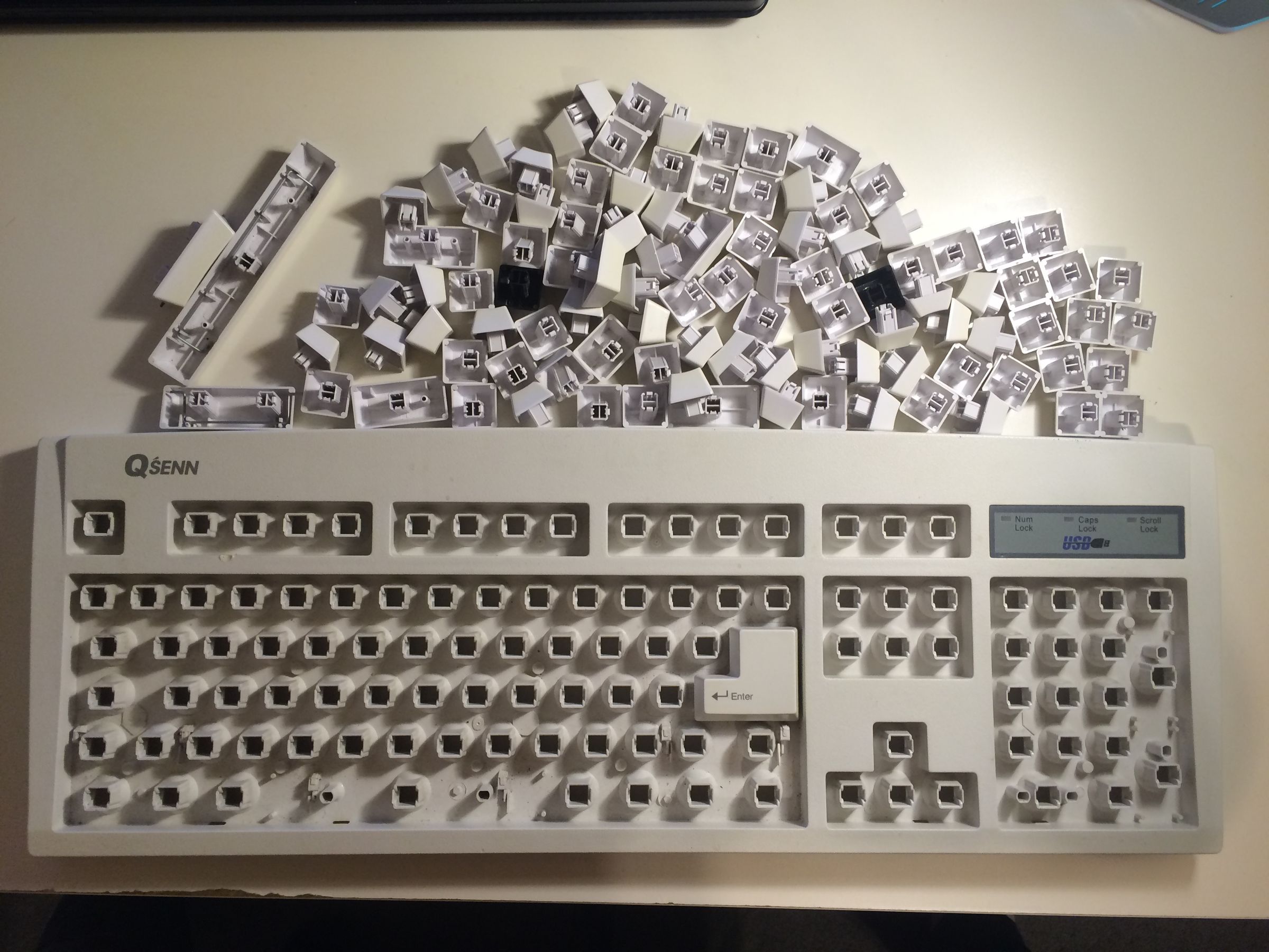 How to Deeply Clean Your Membrane Keyboard : 6 Steps (with Pictures ...