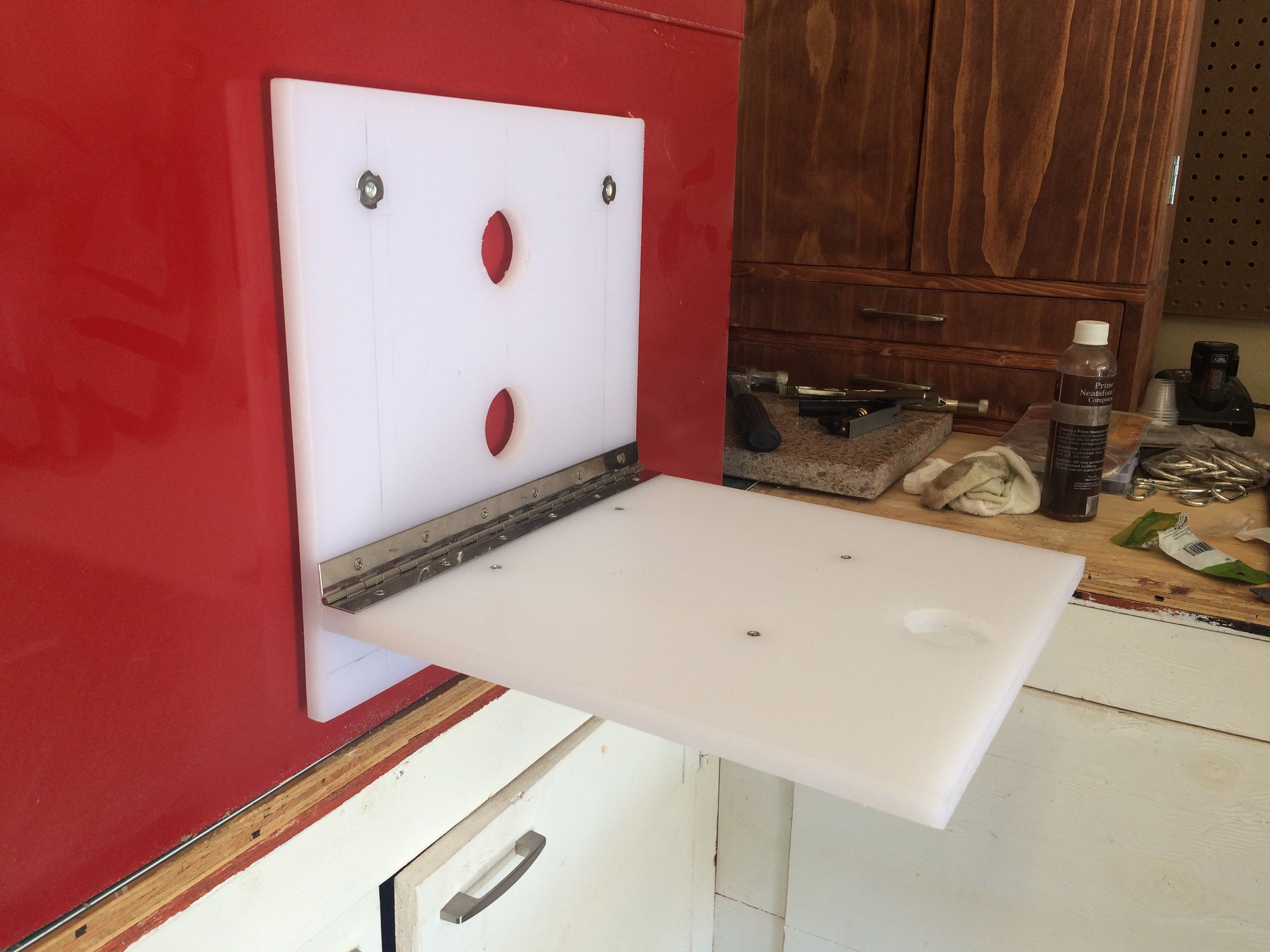 Magnetic Laptop Mount : 6 Steps (with Pictures) - Instructables