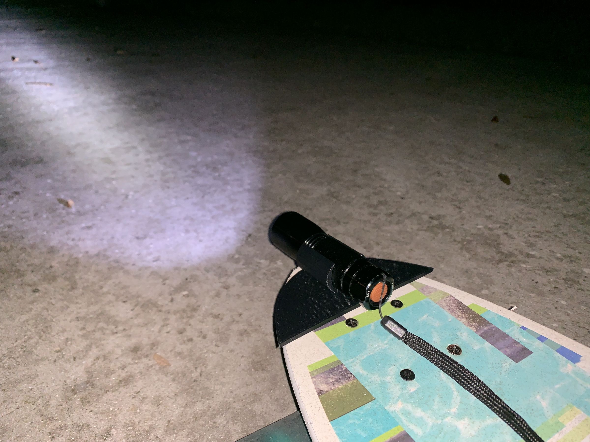 Tinkercad Custom Skateboard Headlight (No Skateboard Modifications) : 9 ...