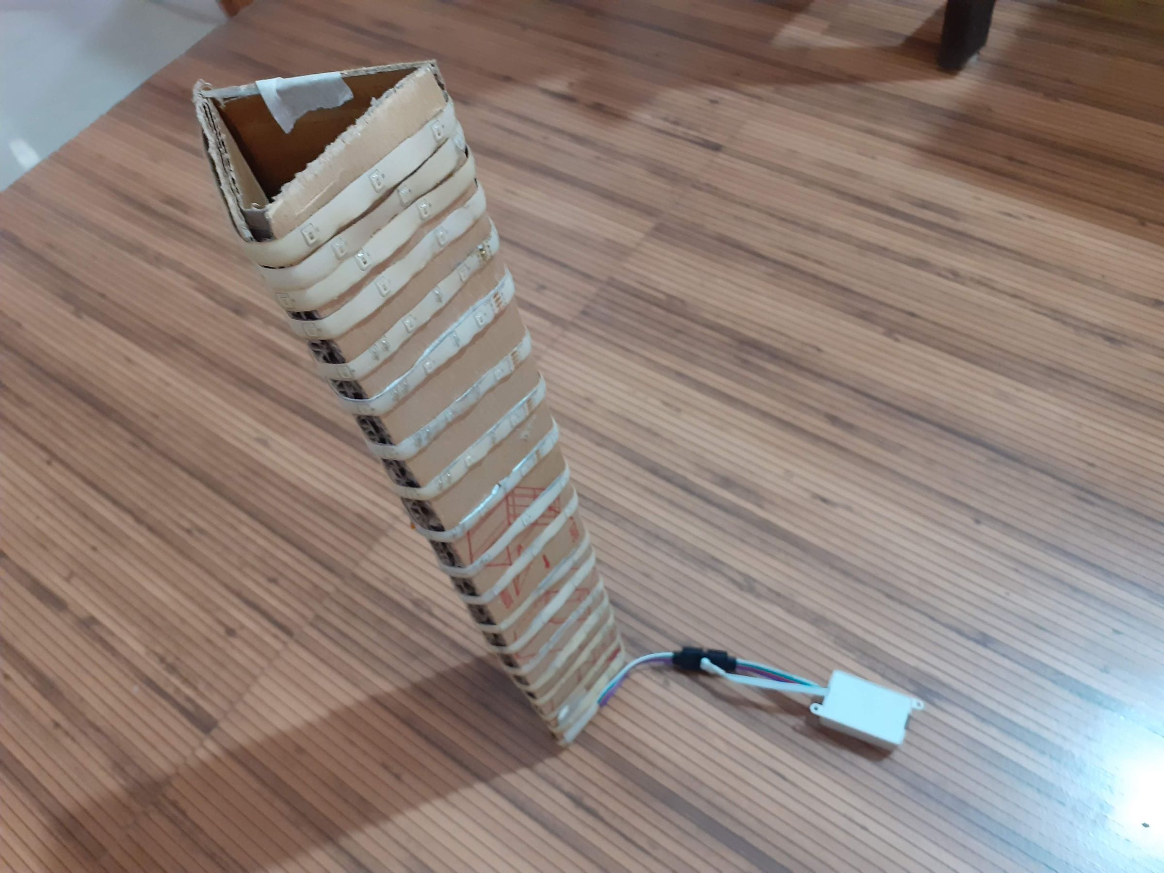 Cardboard Pentagon Table Lamp : 6 Steps (with Pictures) - Instructables