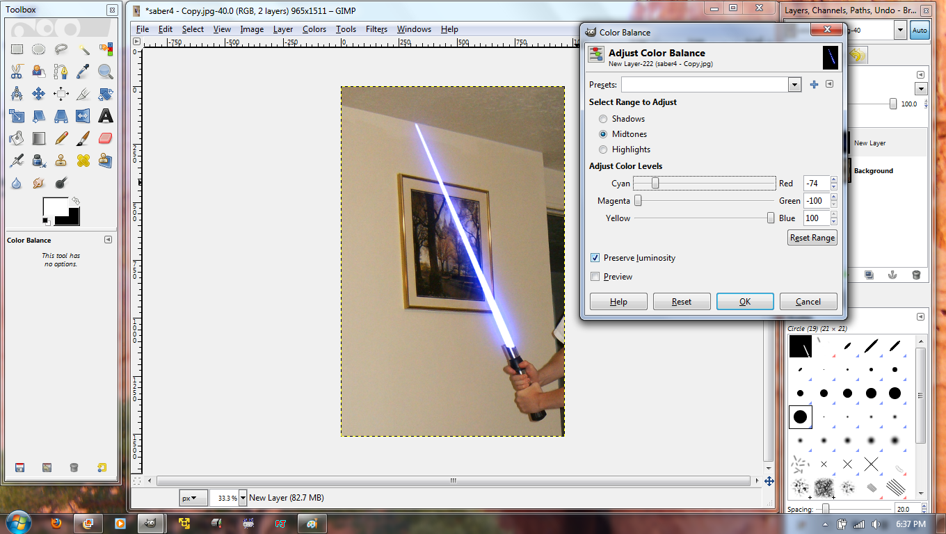 Lightsaber Blade Effect for Free : 10 Steps - Instructables