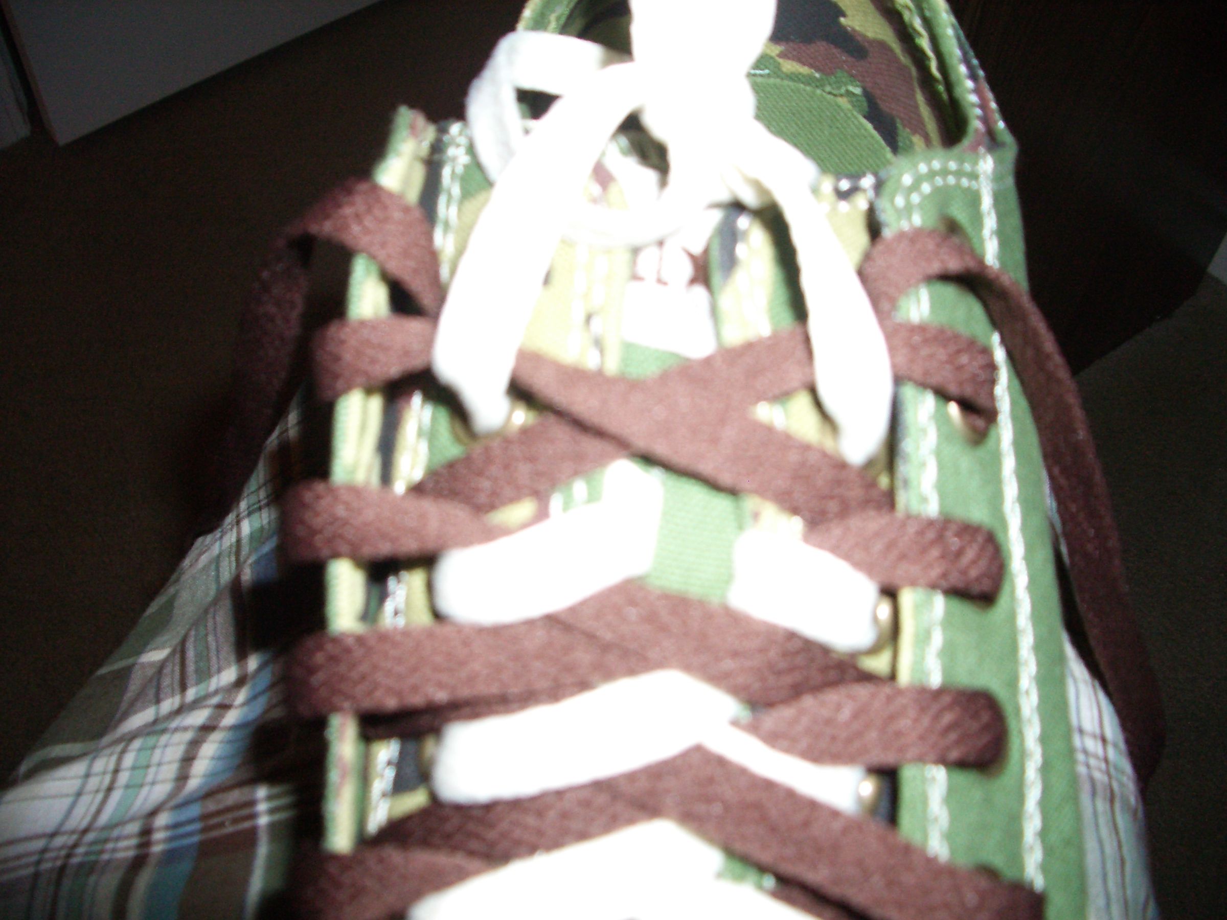 How to Lace Up Some Thuggin' Converse "Doubles" : 8 Steps - Instructables